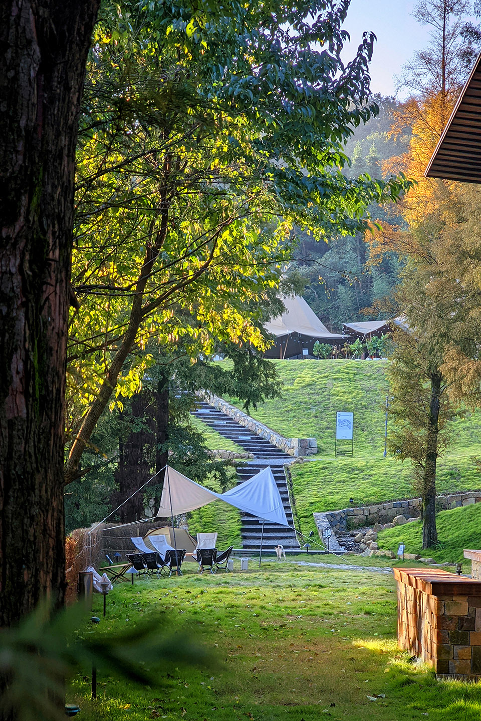 Refuge Moganshan, China by Studio Ininches - 谷德设计网