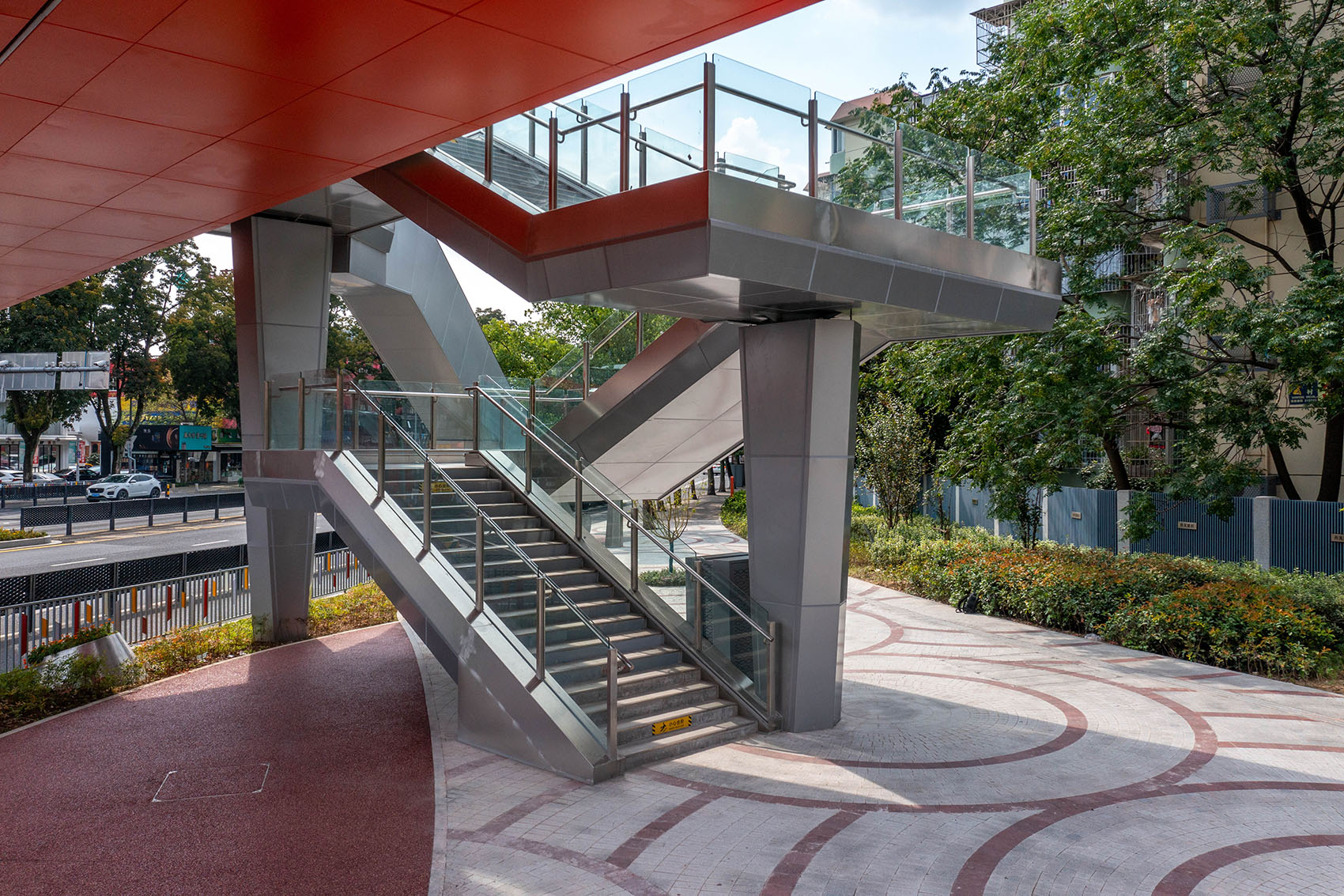 ”Floating Island” Xingning Road Pedestrian Overpass by Creationary City ...