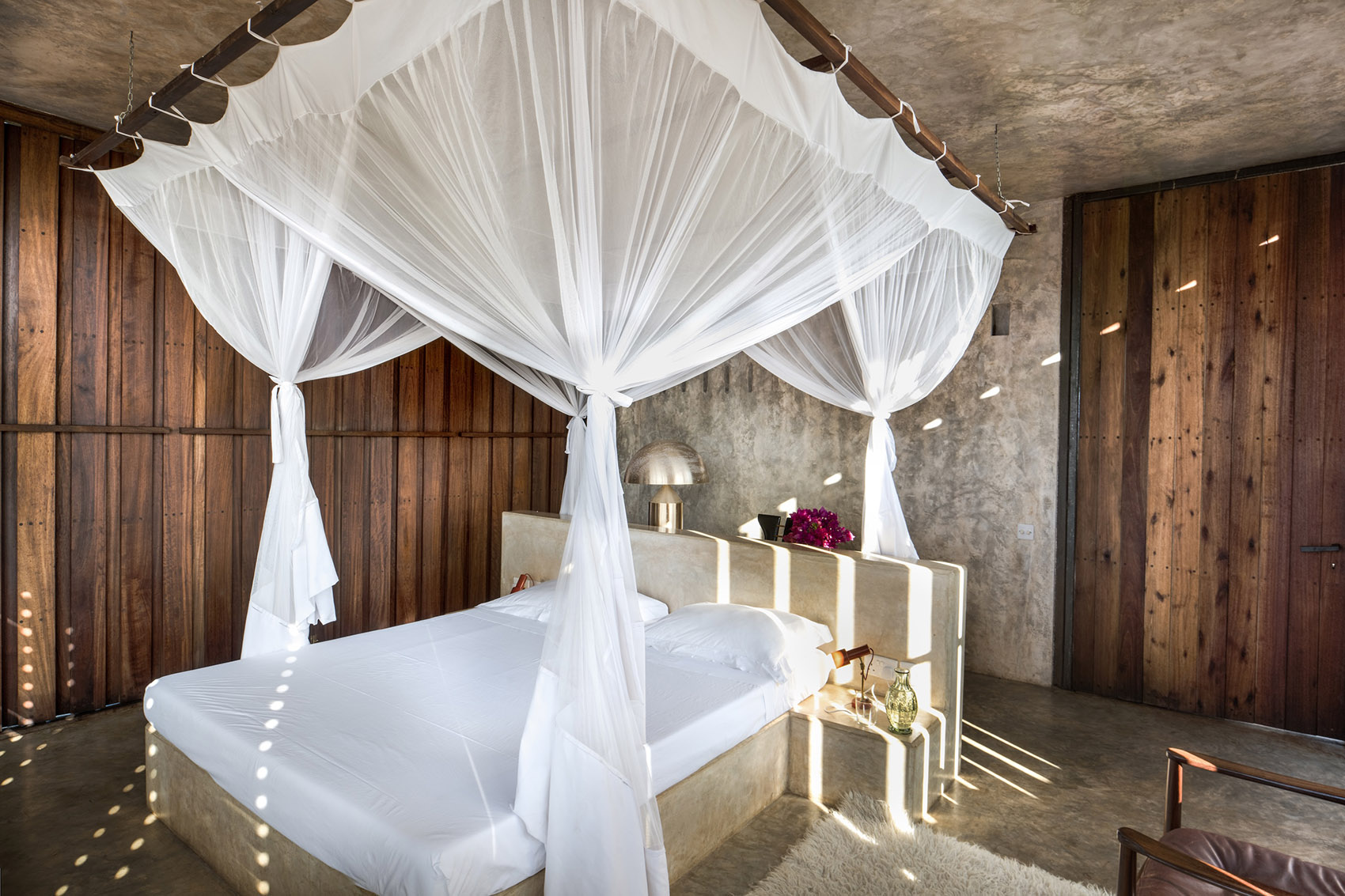 Falcon House by PAT. architetti associati - 谷德设计网