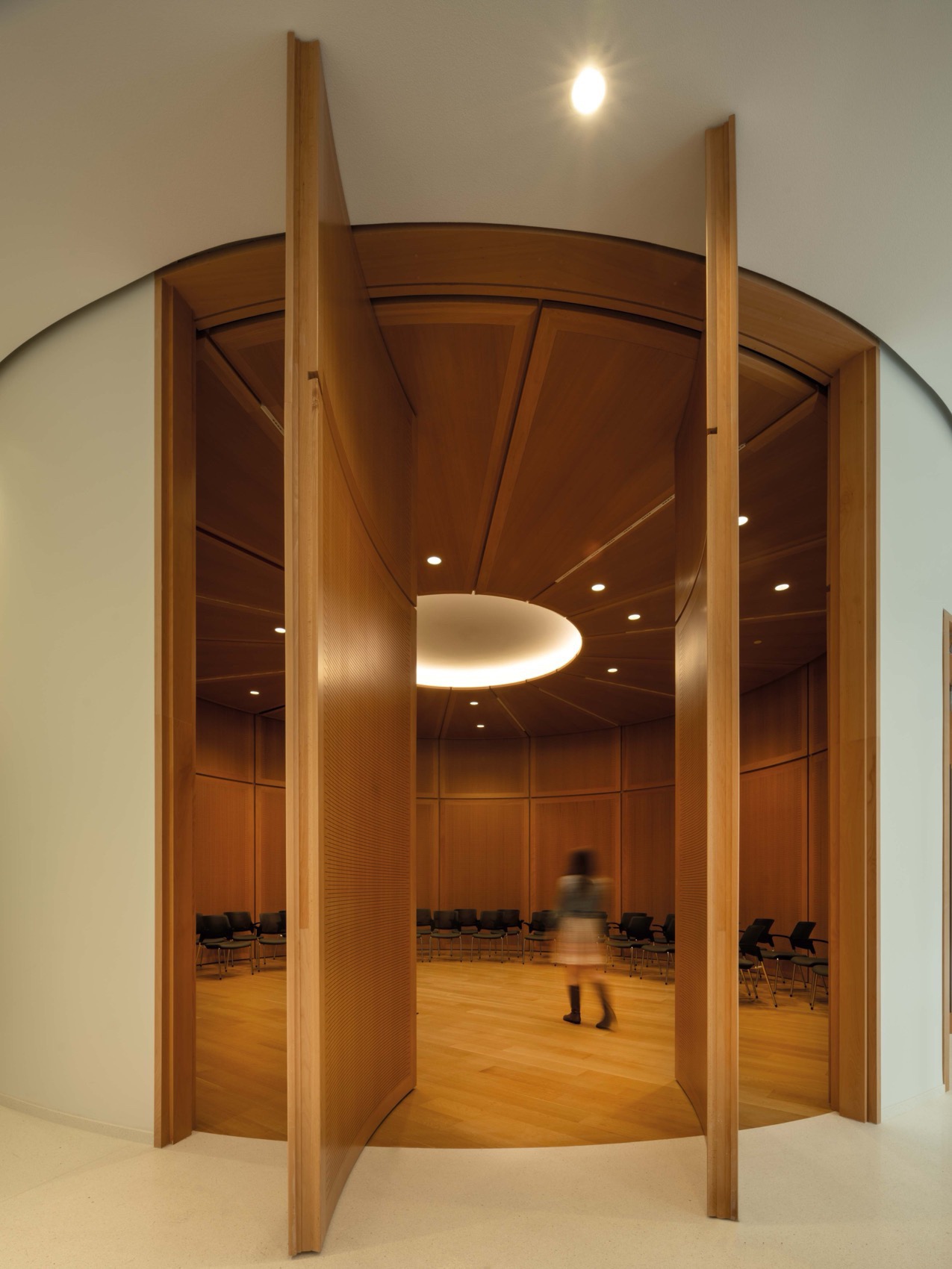 Ontario Court of Justice by Renzo Piano Building Workshop and NORR ...