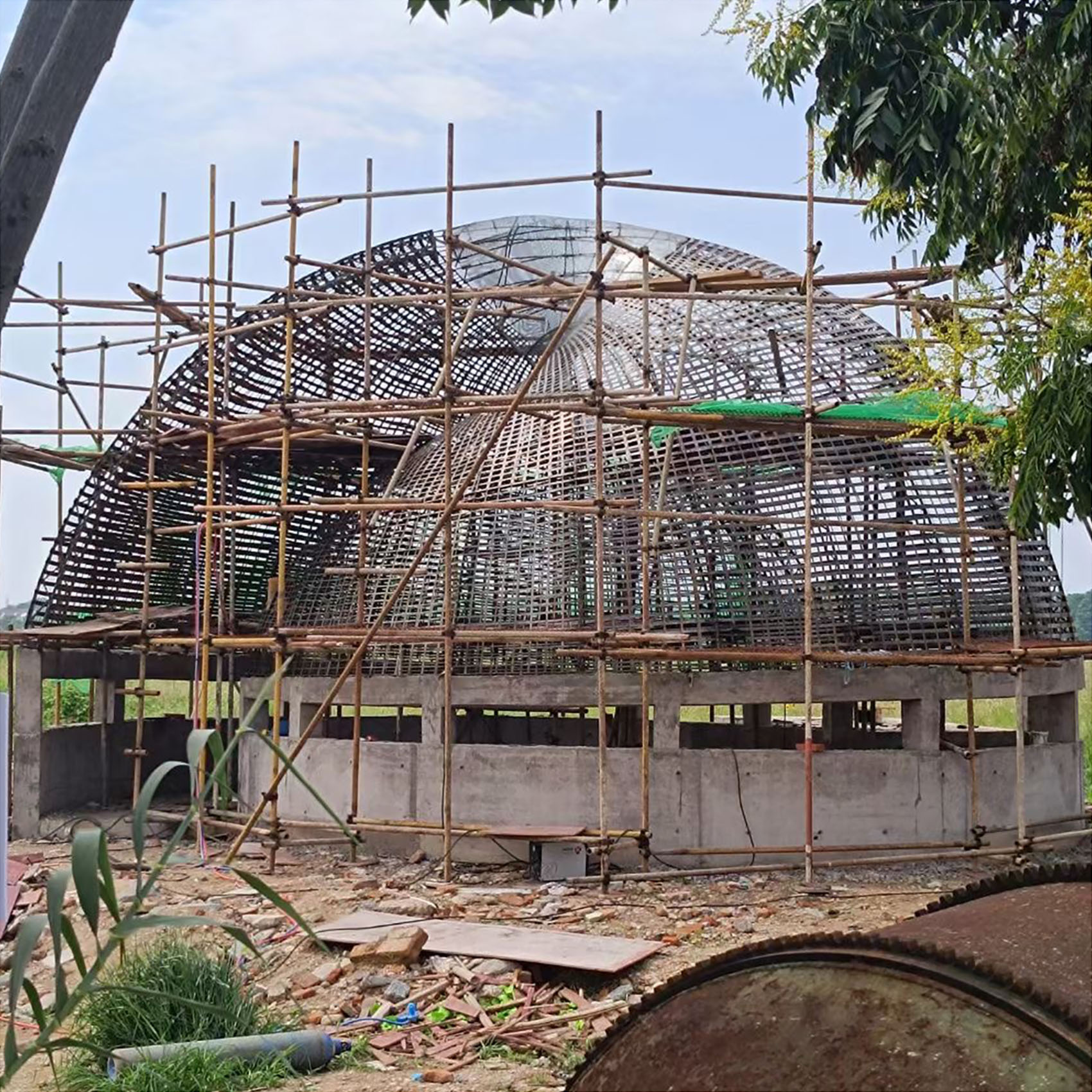 Twisted Brick Shell Concept Library by HCCH Studio - 谷德设计网