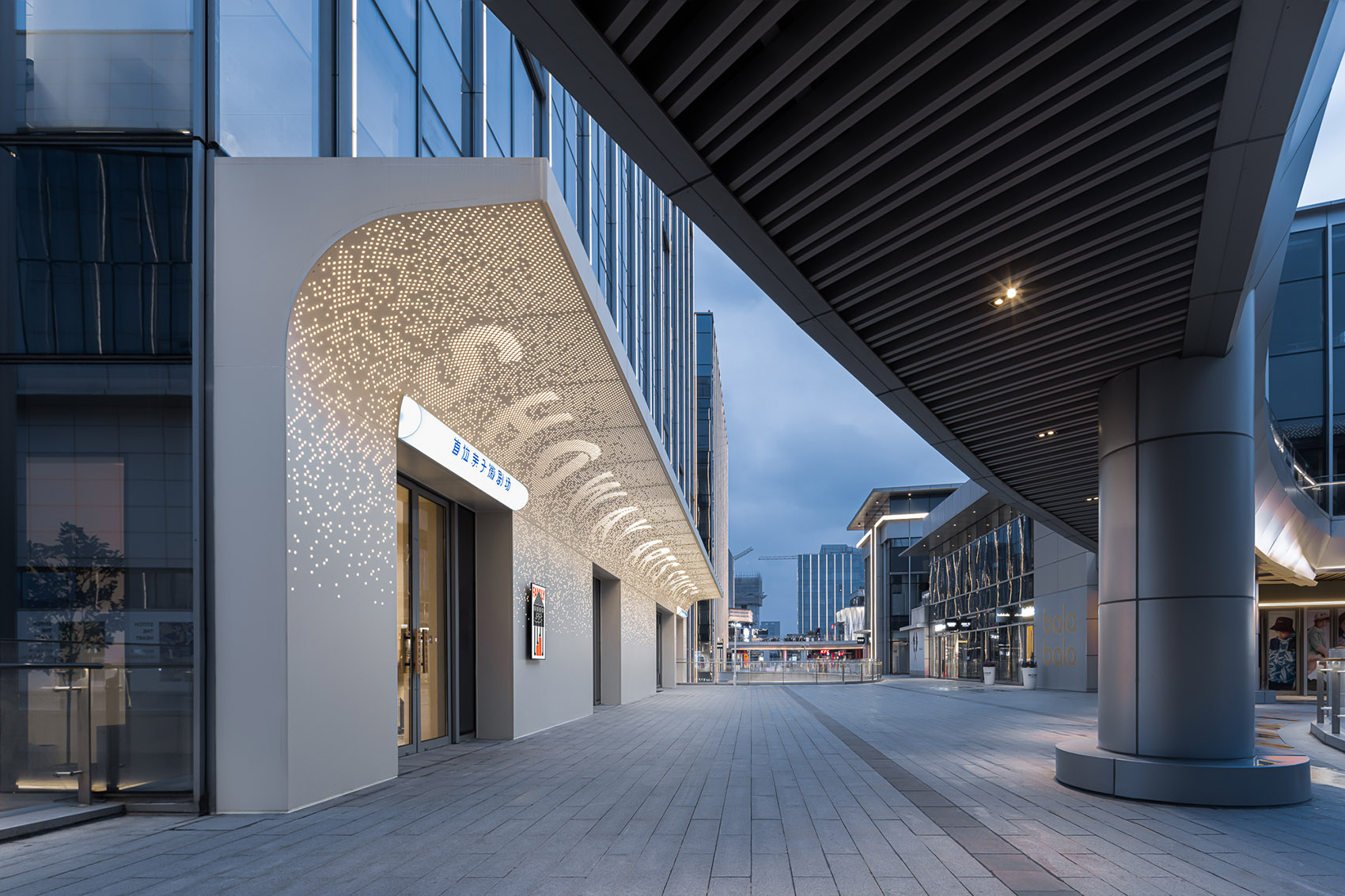 SHOWAY Arts Space for Families by MEEM HOUSE - 谷德设计网