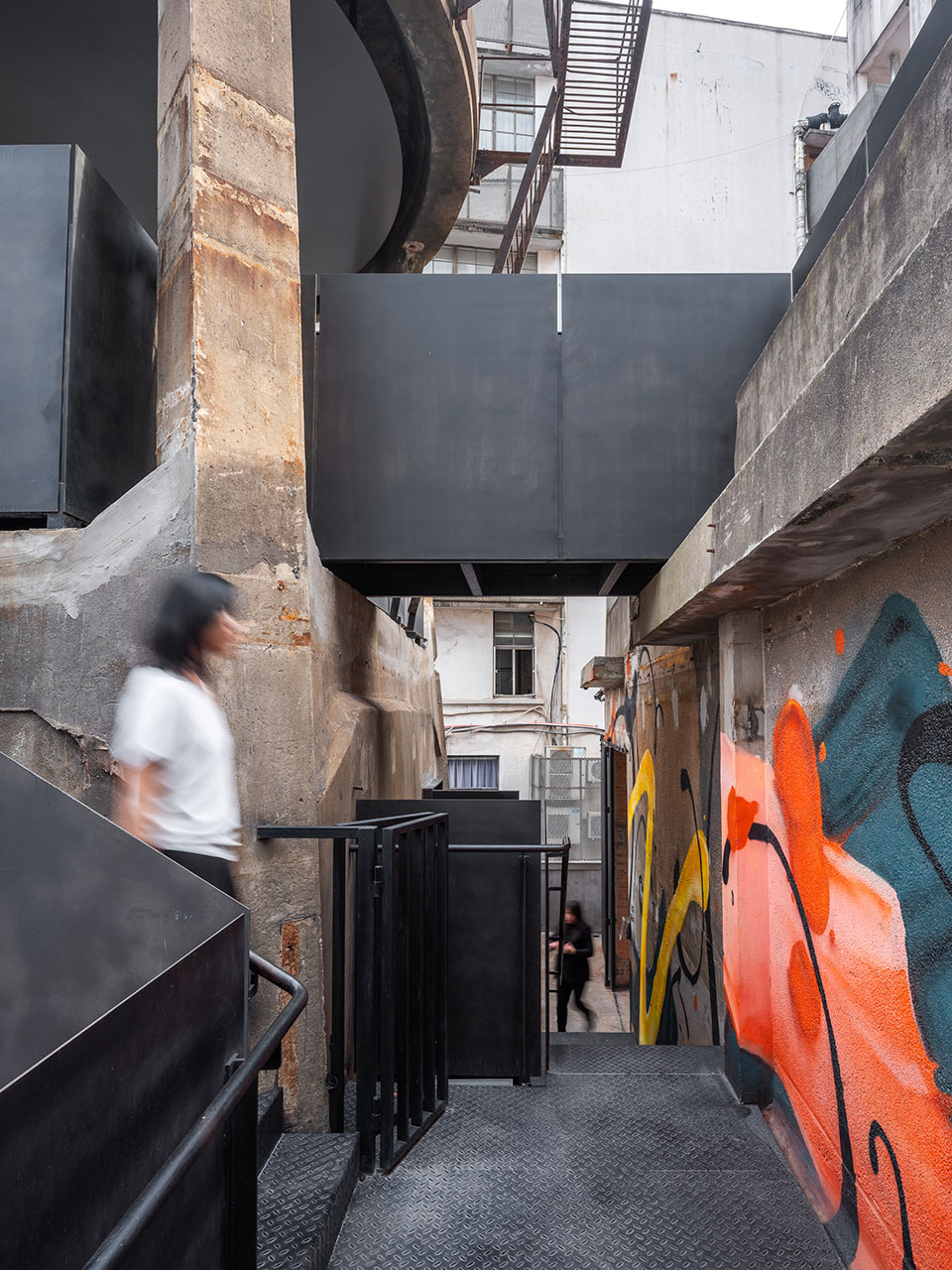 M50 Bird Water Tower by FLIP studio - 谷德设计网