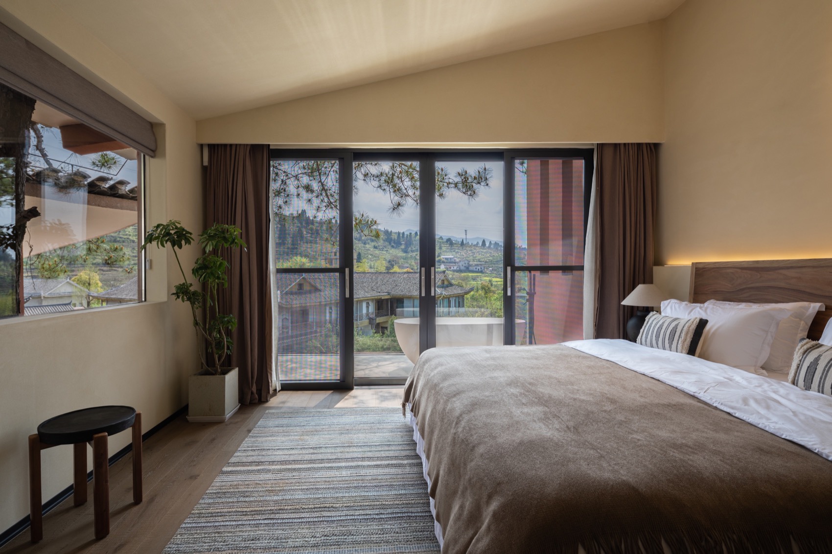 Hunan Xiangxi Xi’er Zhuo Valley Resort Hotel by Shulin Architects - 谷德设计网