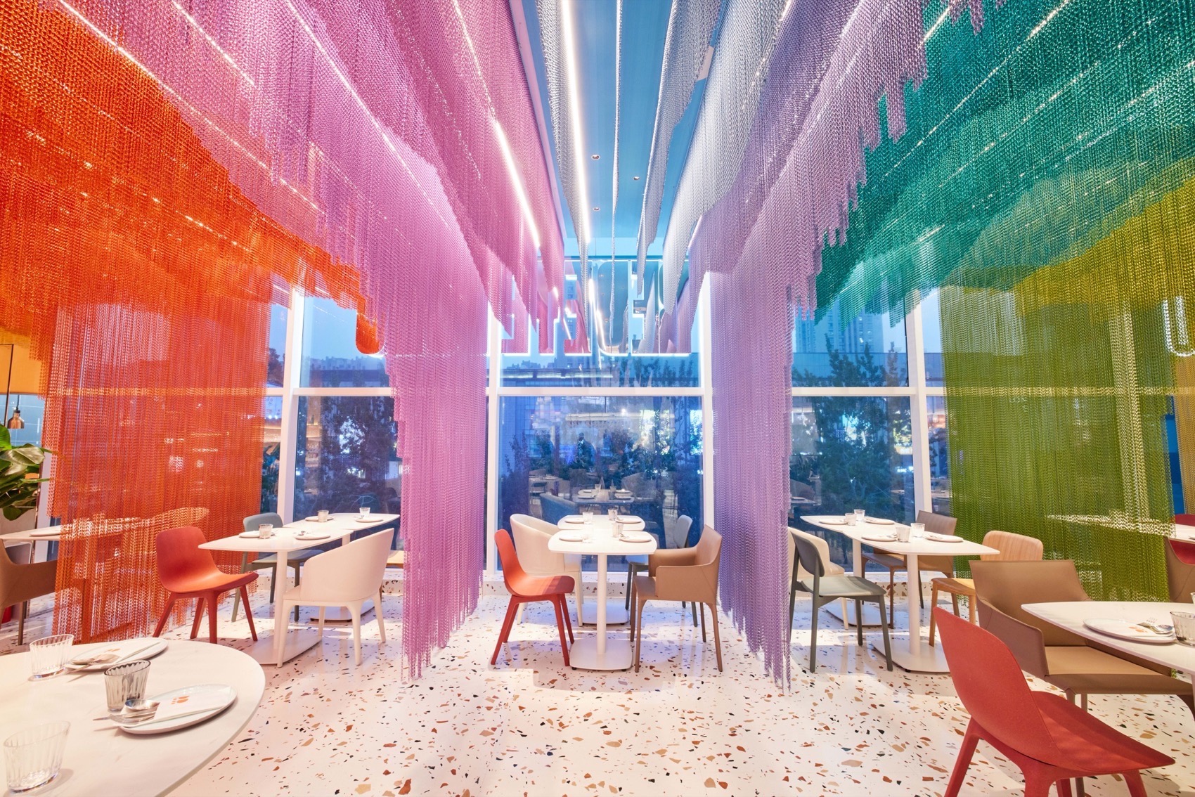 The rainbow restaurant by SOD architects - 谷德设计网