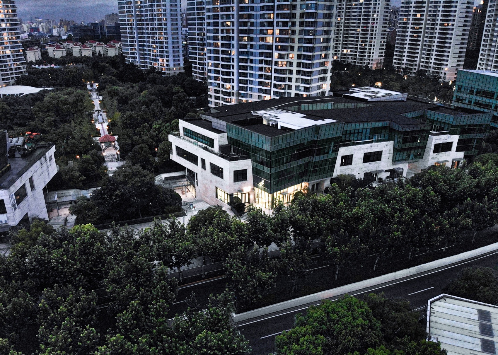 SLT New Office by SLT - 谷德设计网