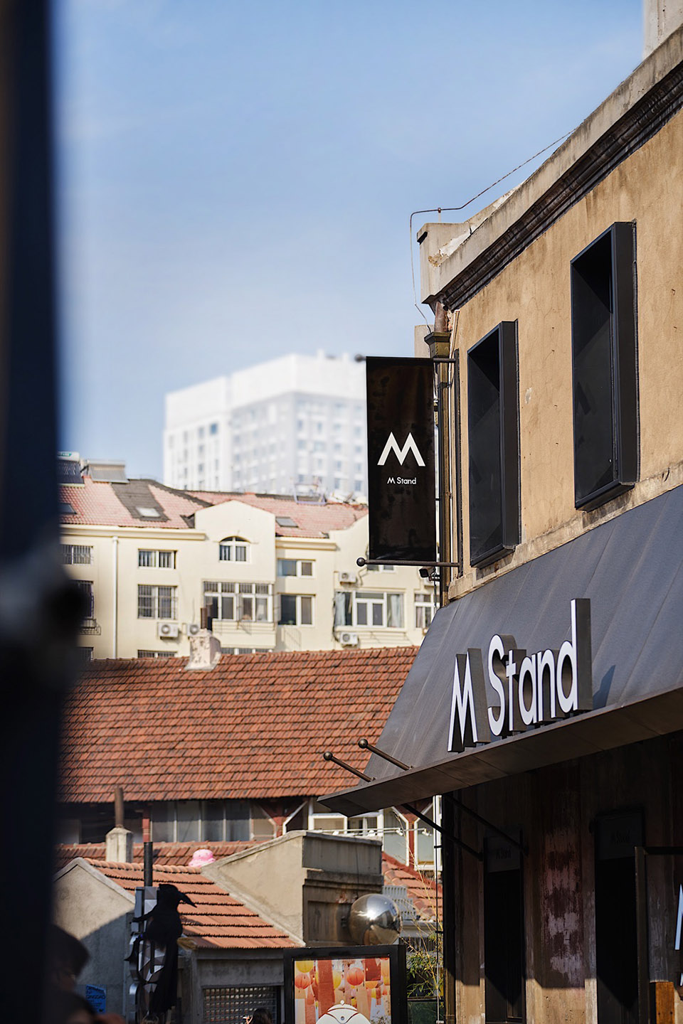 M stand _ Qingdao Silverfish Alley Flagship Store by Balance design - 谷德设计网