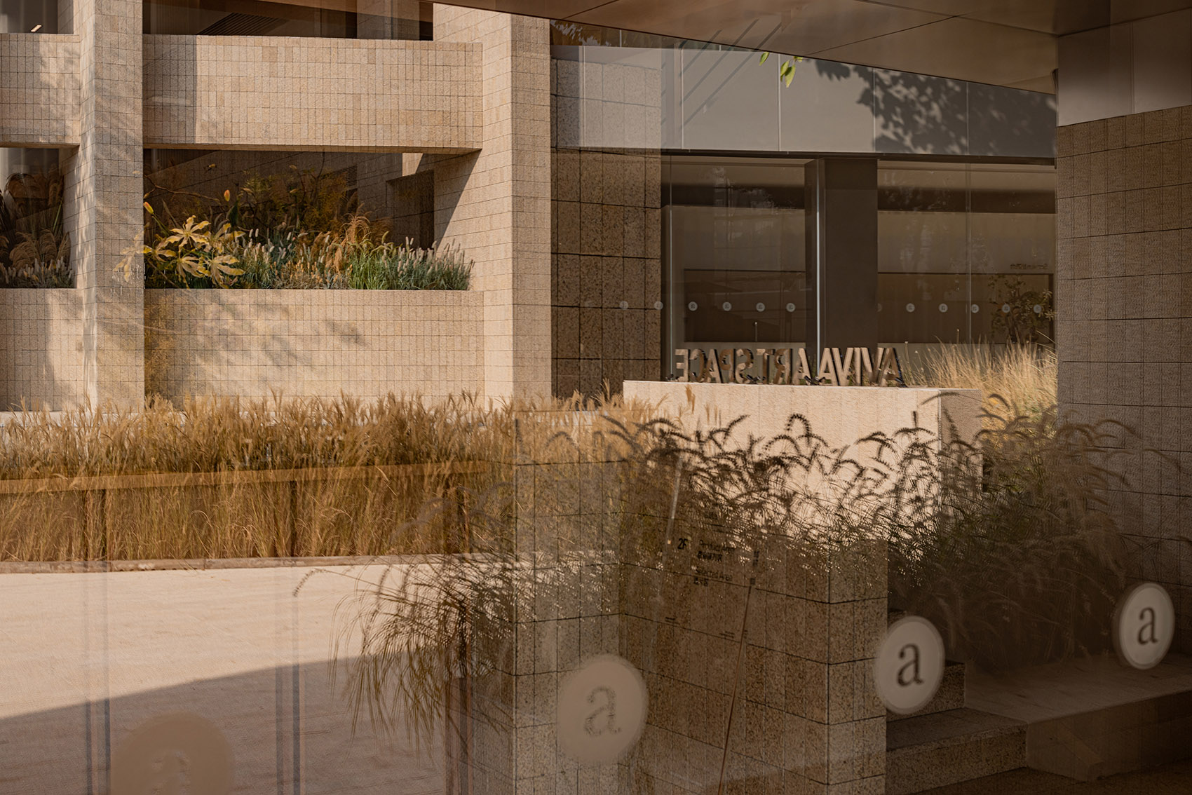 AVIVA Guangzhou art center by Reborn Design - 谷德设计网