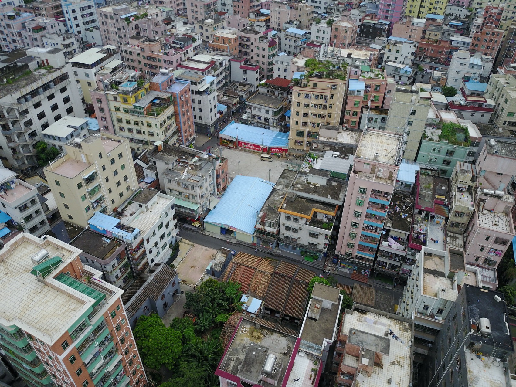 Nantou Hybrid Building, China by URBANUS - 谷德设计网