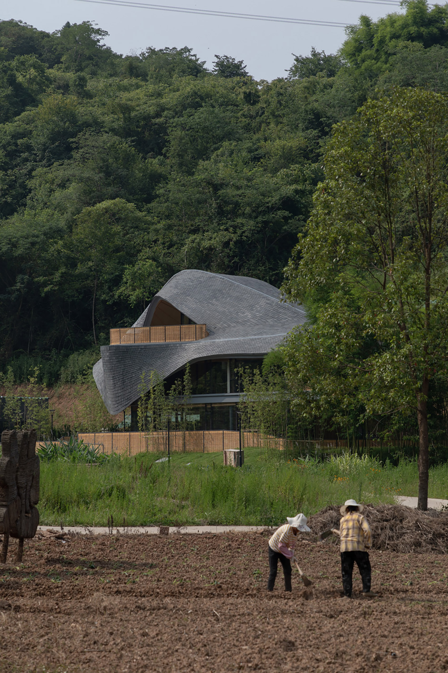 “Linpan Cloud Eye” Chengdu Dayi Rural Neighborhood Center by Archi ...