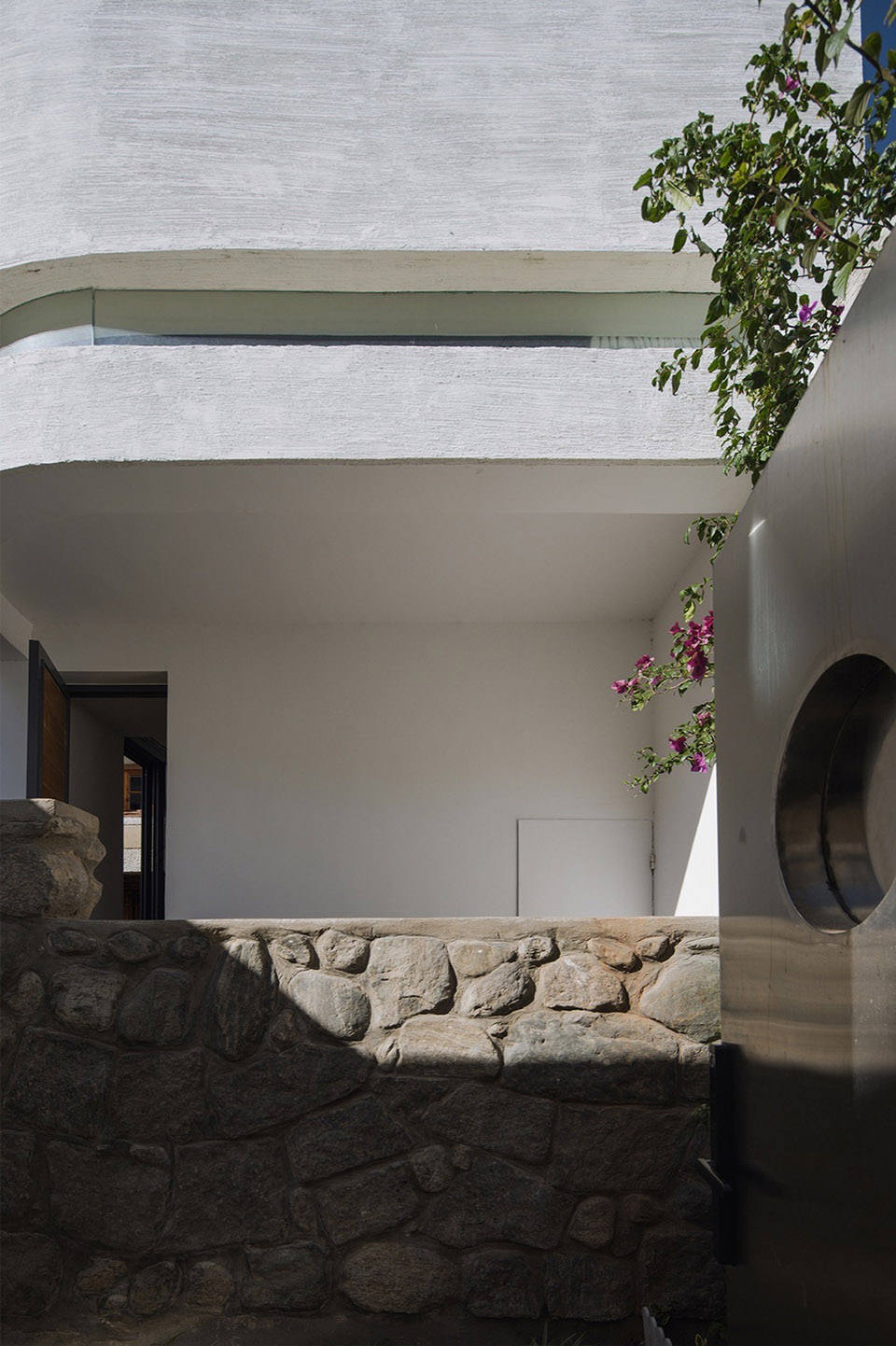 An inward micro courtyard, China by Edge Architect - 谷德设计网