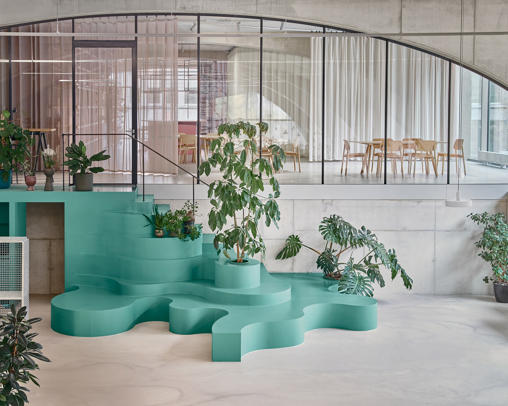 Wet Beast office environment by Studioninedots - 谷德设计网