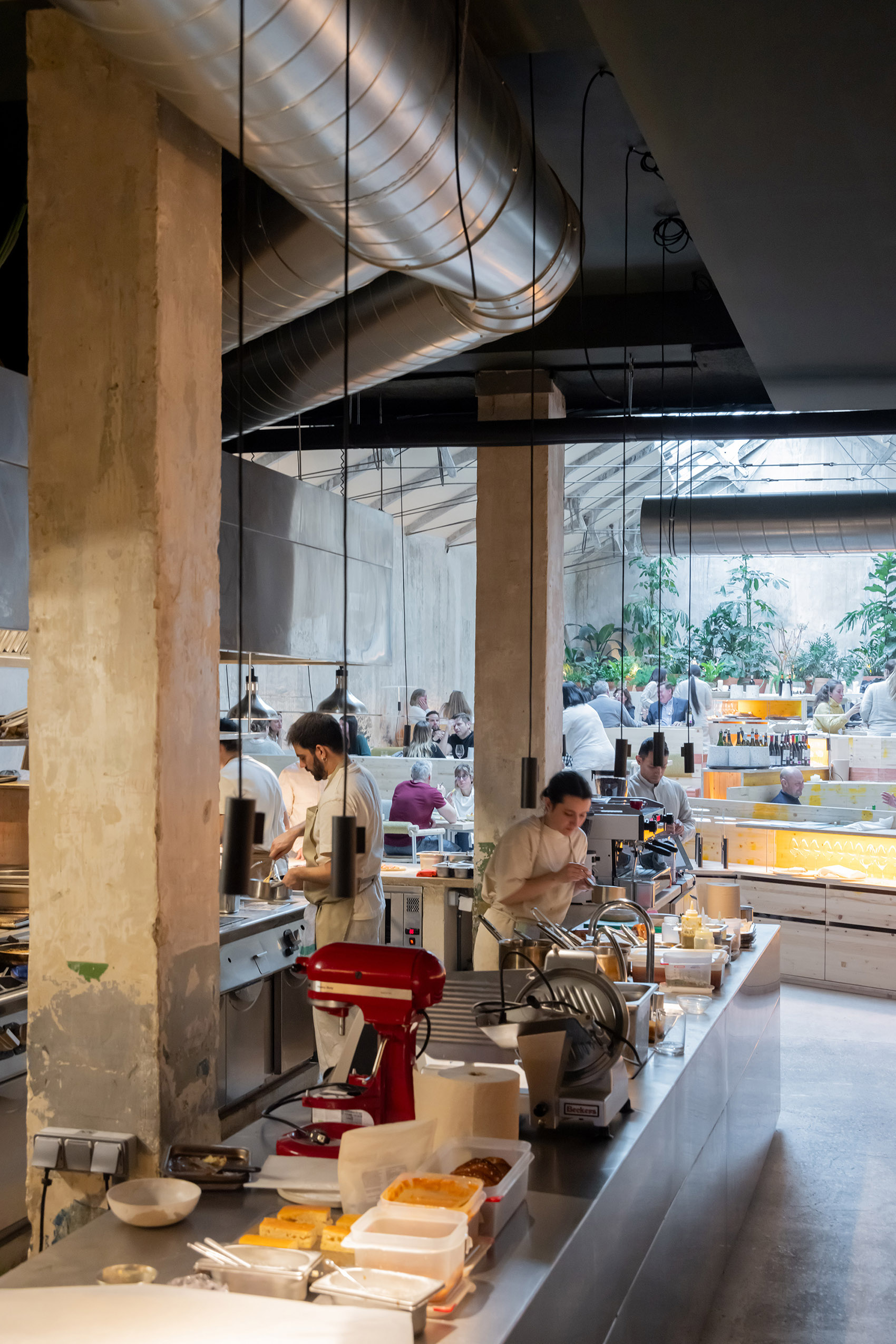 TRAMO by Selgascano - 谷德设计网