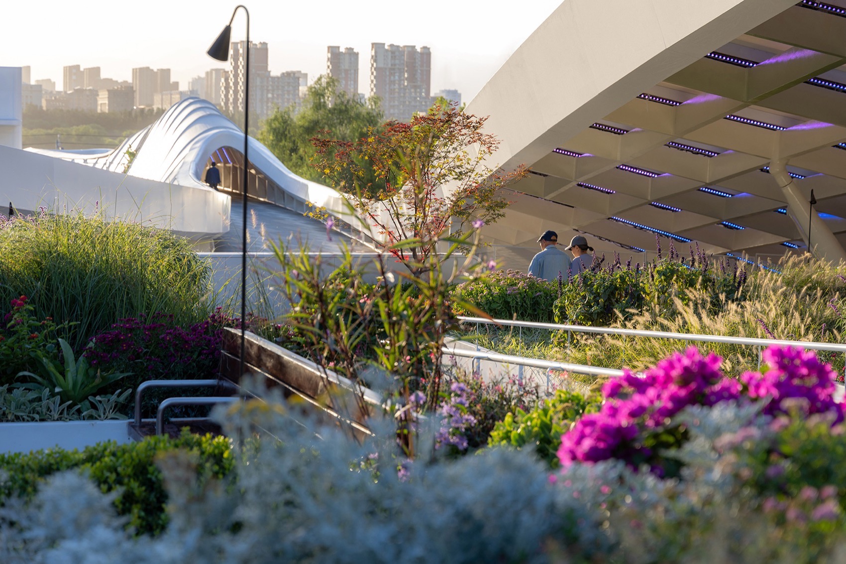 Landscape Design for Beijing Yan Garden (Phase III) – Taikang Flagship ...