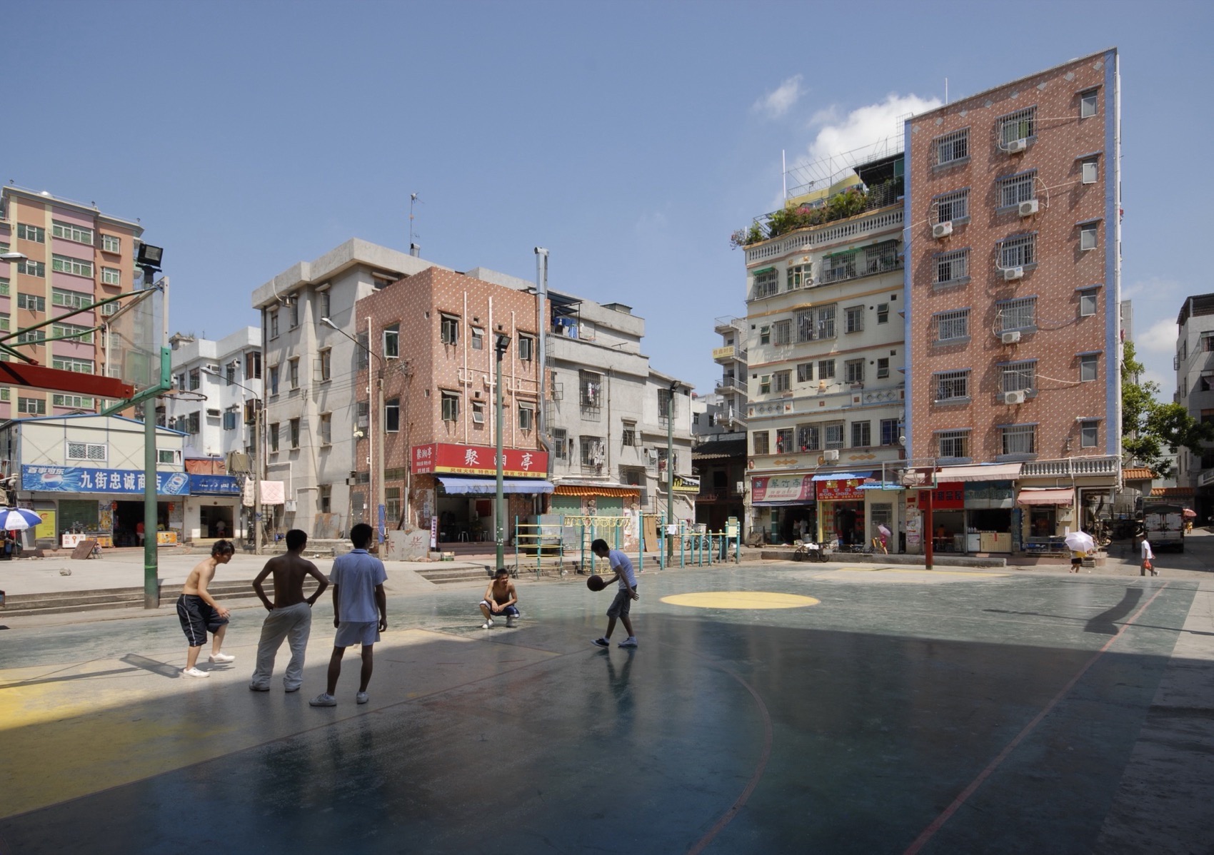 Nantou Hybrid Building, China by URBANUS - 谷德设计网