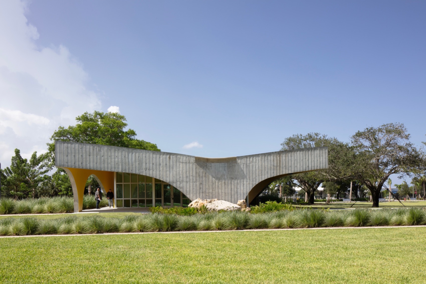 Youth Sports Complex Field house by Brooks + Scarpa - 谷德设计网