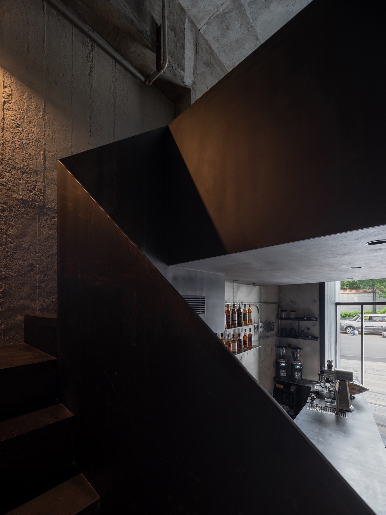 baas by chuck bar by R-BAS - 谷德设计网