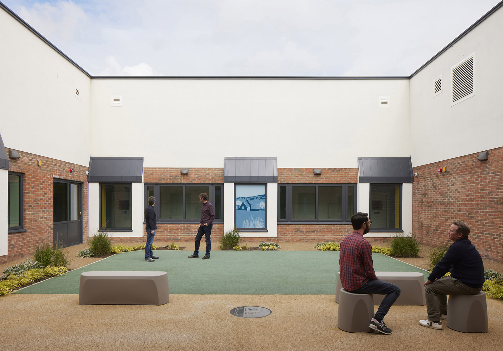 Sycamore landscape by Medical Architecture - 谷德设计网