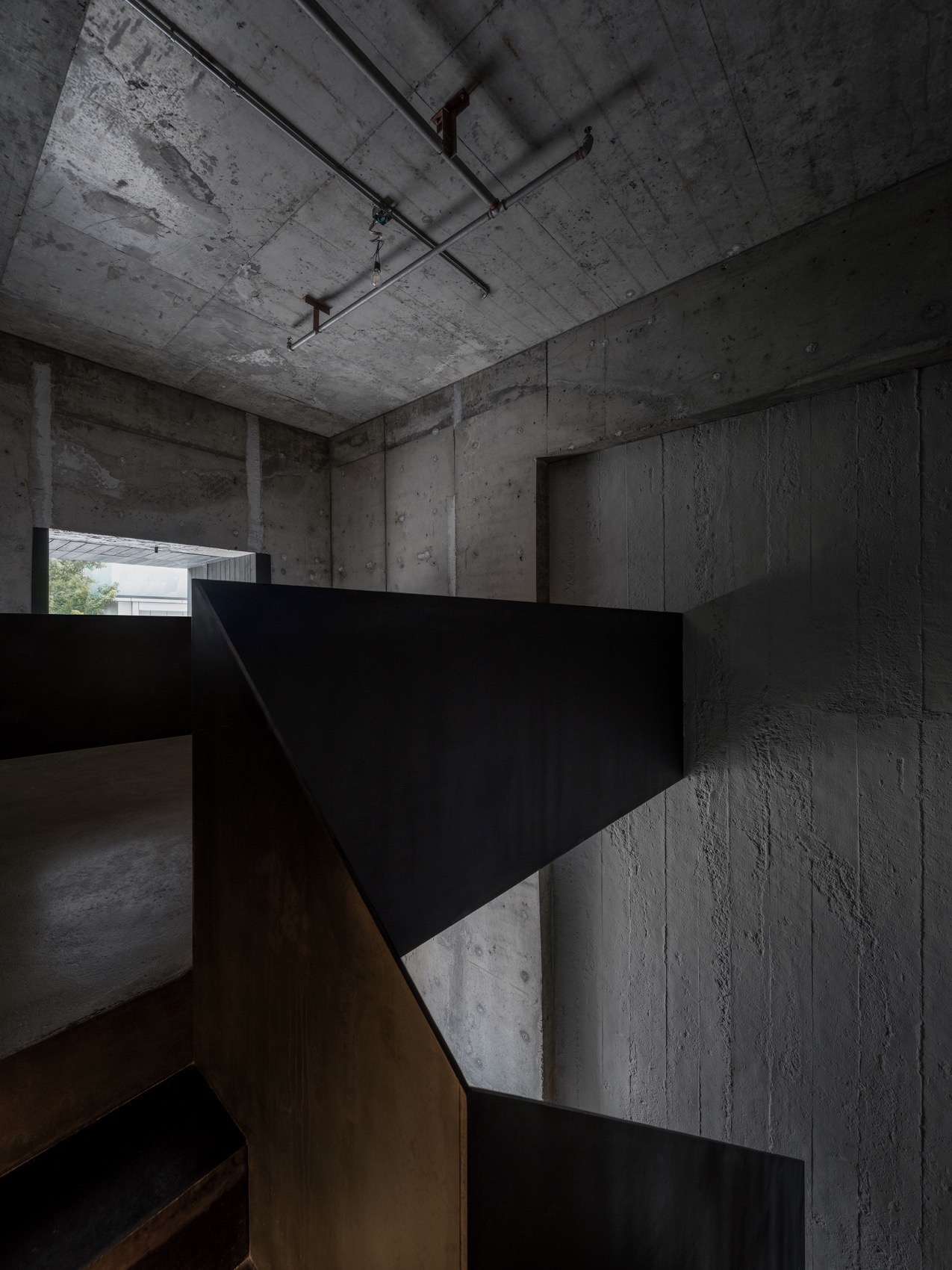 baas by chuck bar by R-BAS - 谷德设计网