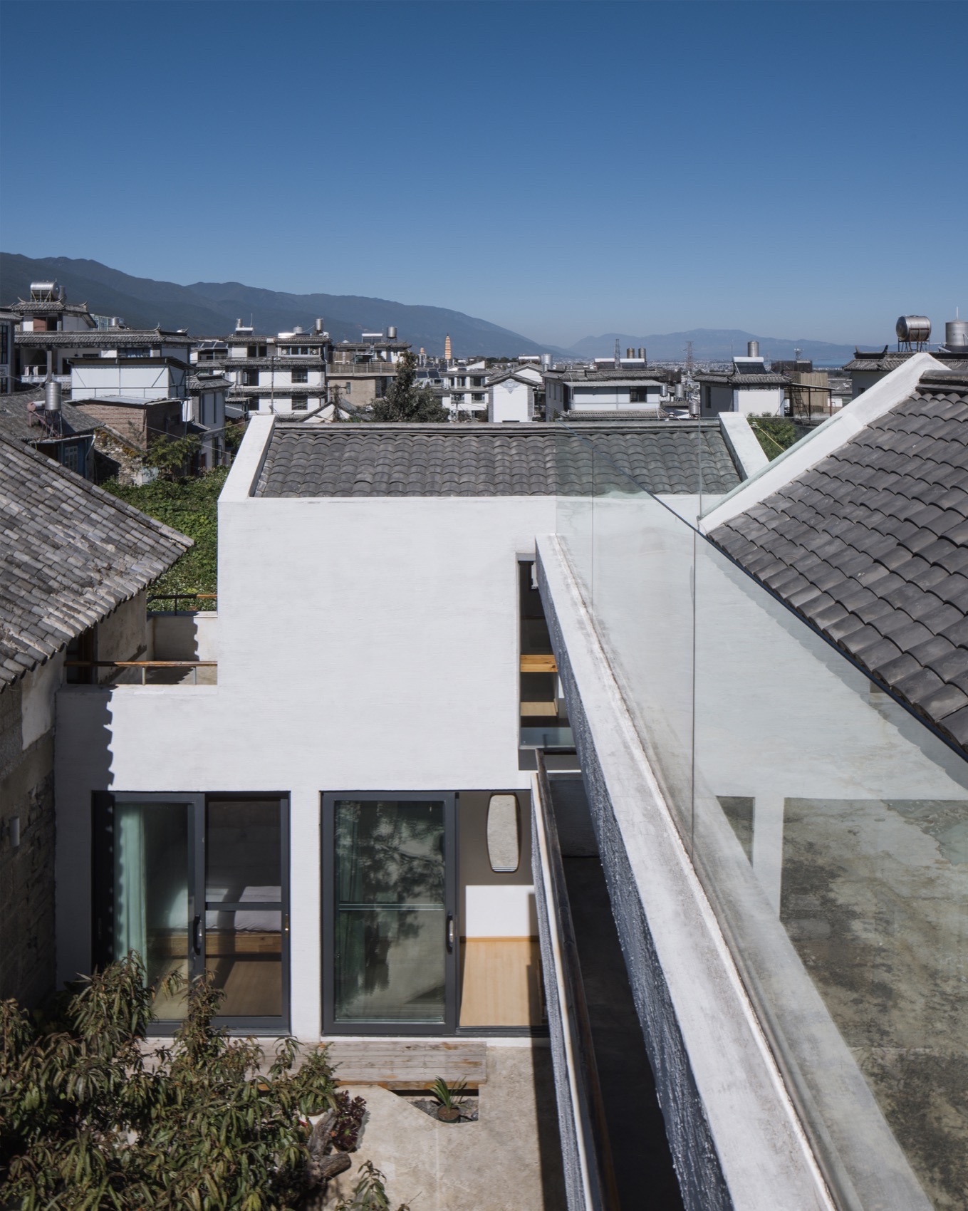 An inward micro courtyard, China by Edge Architect - 谷德设计网