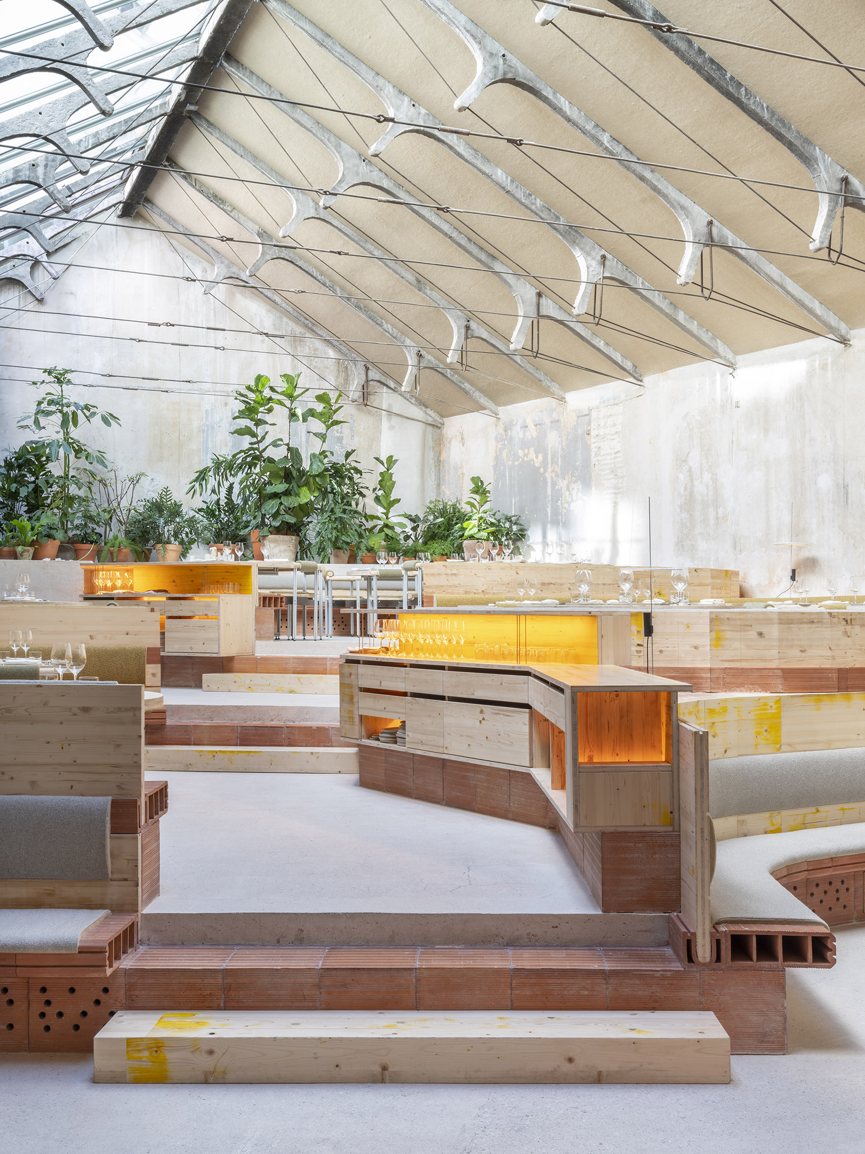 TRAMO by Selgascano - 谷德设计网