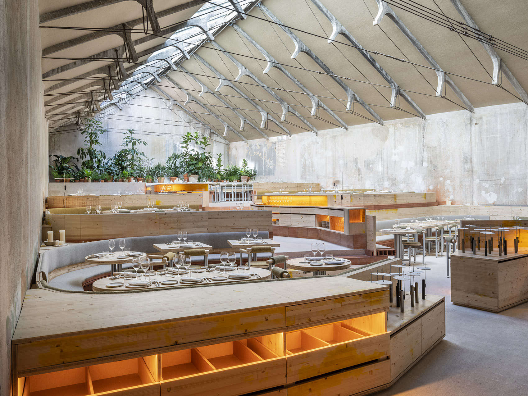 TRAMO by Selgascano - 谷德设计网