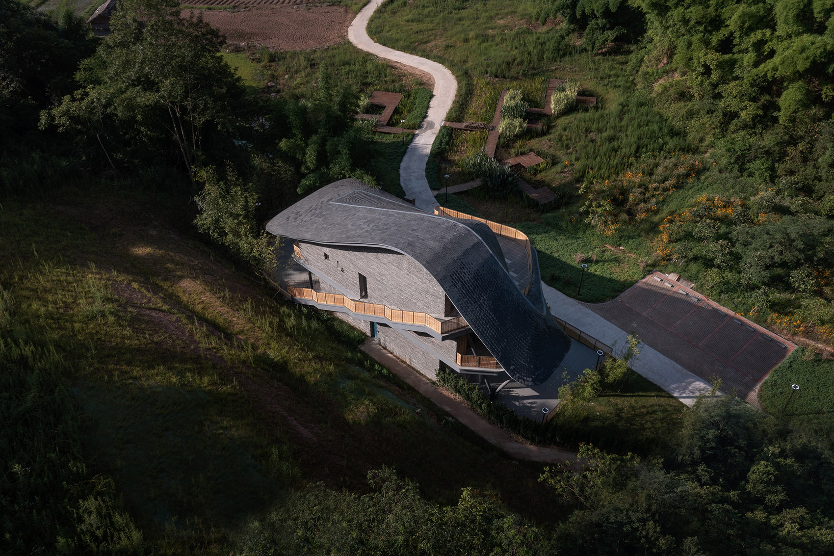 “Linpan Cloud Eye” Chengdu Dayi Rural Neighborhood Center by Archi ...