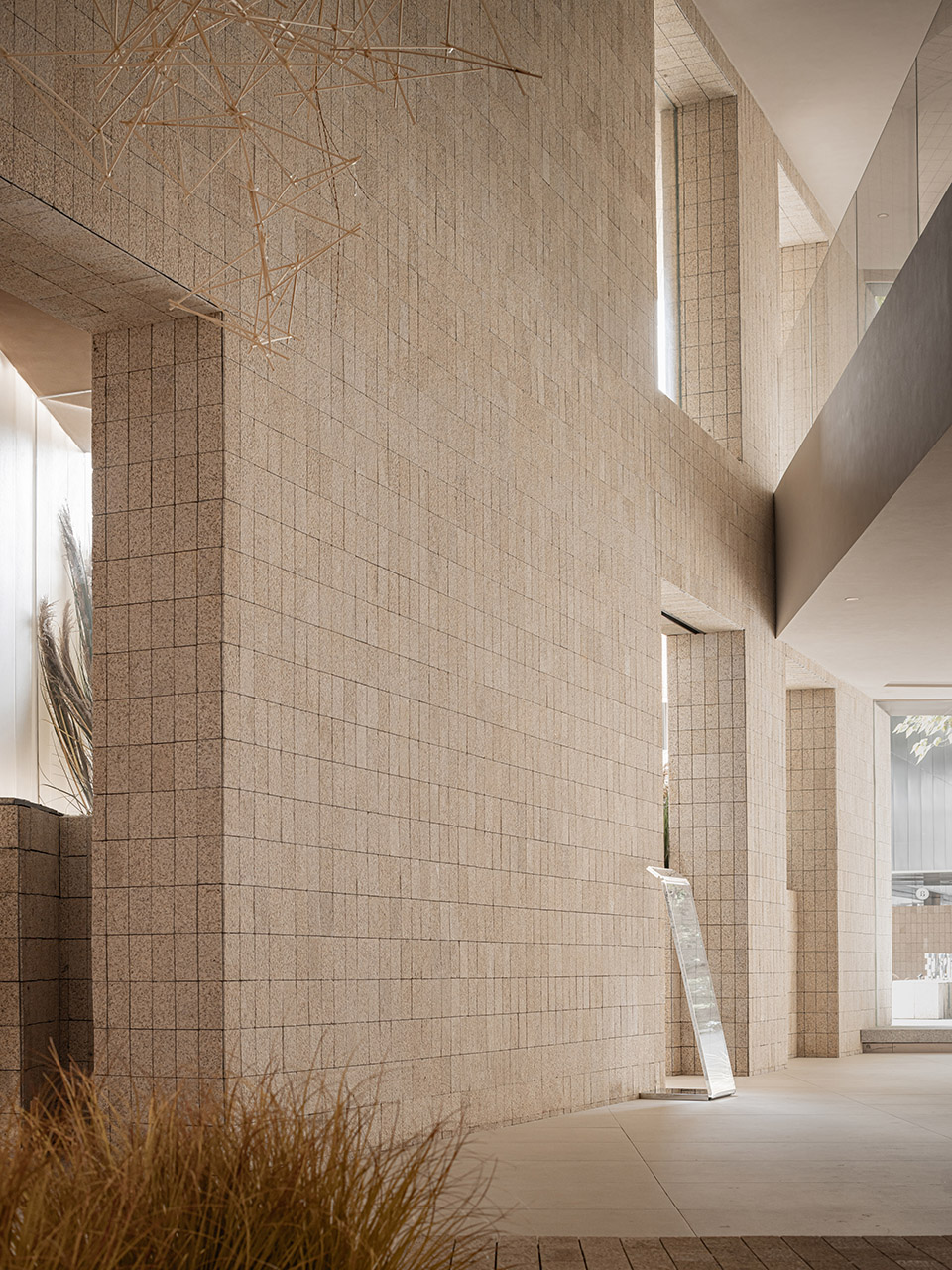 AVIVA Guangzhou art center by Reborn Design - 谷德设计网
