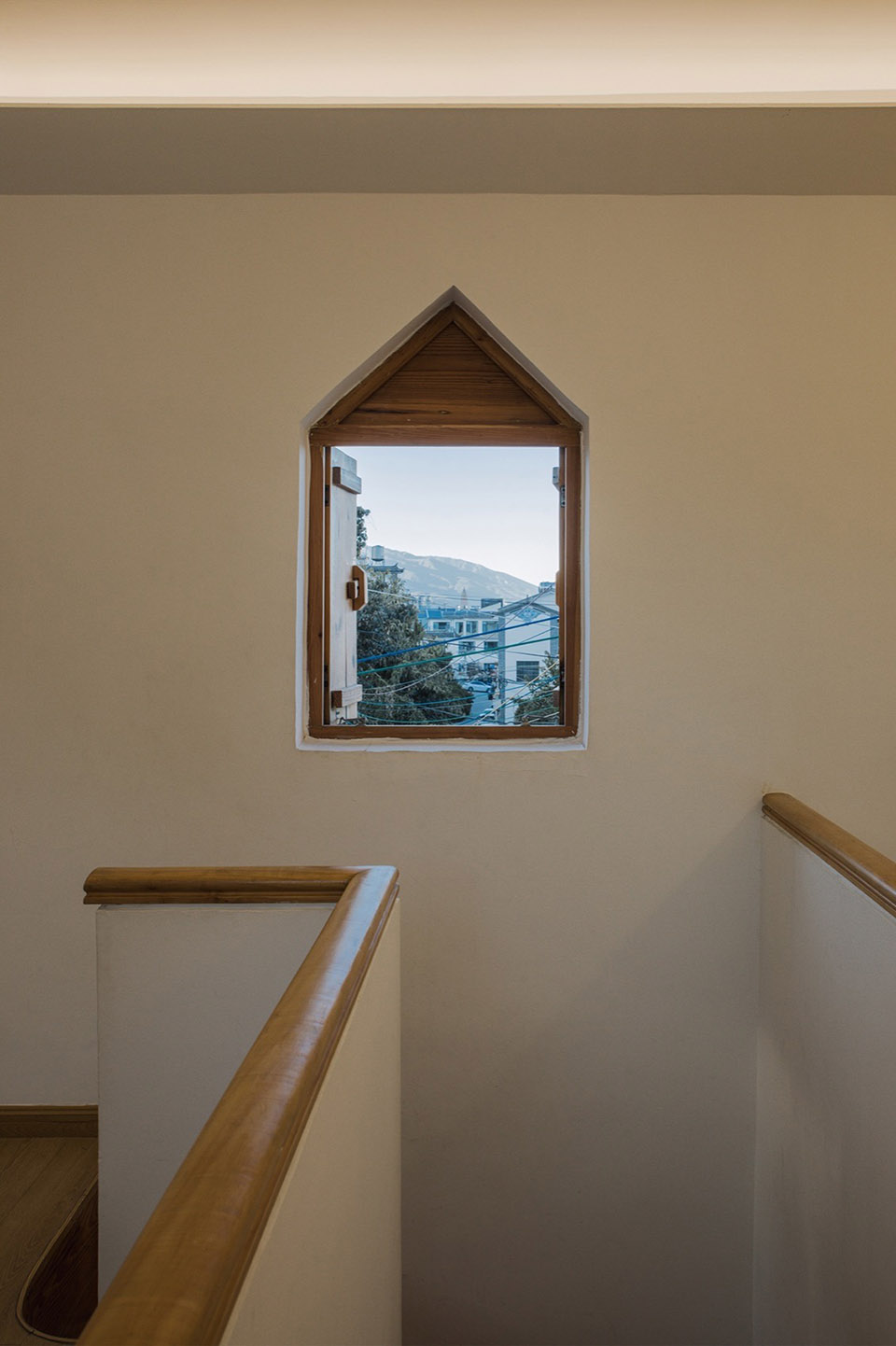 An inward micro courtyard, China by Edge Architect - 谷德设计网