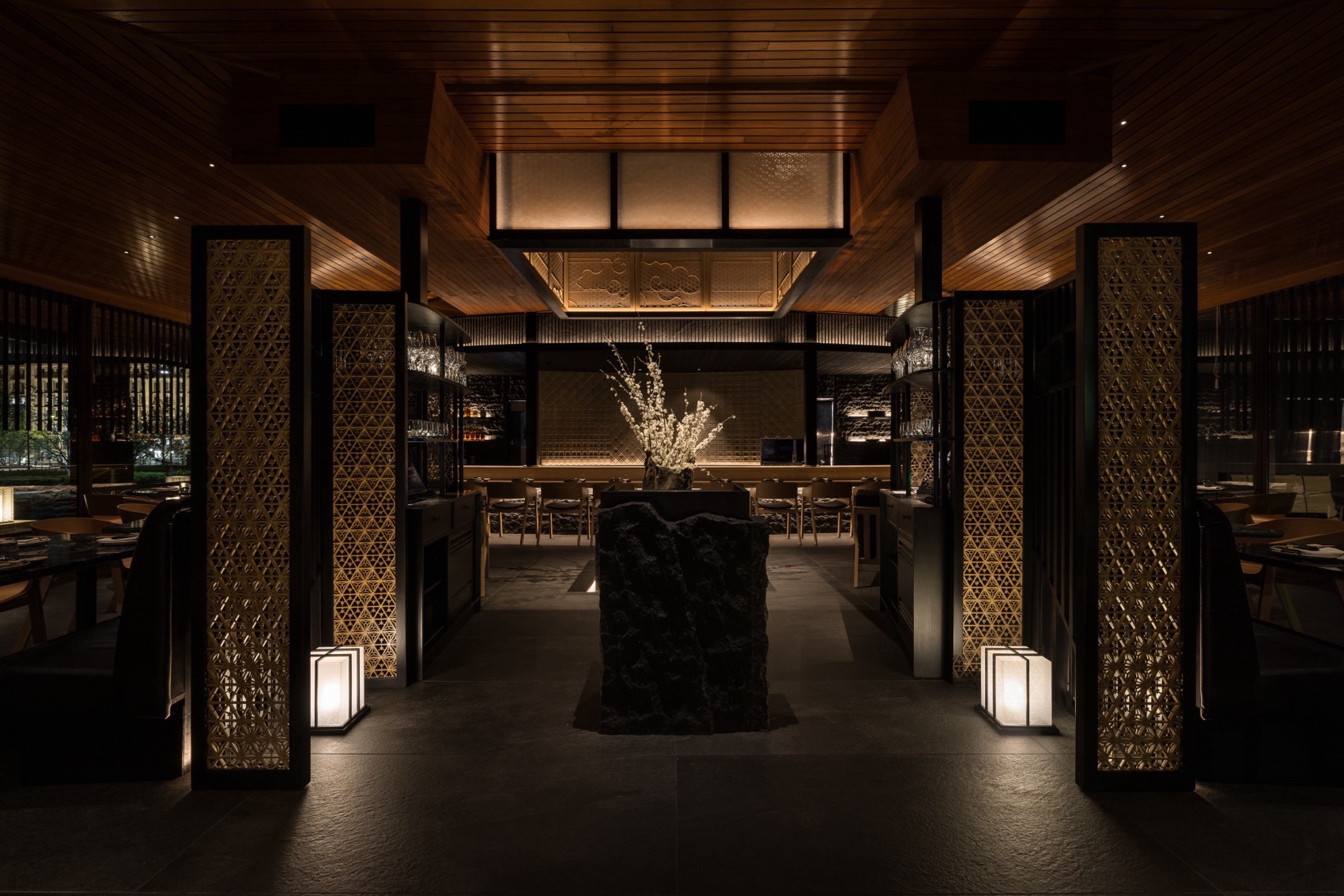 KOTO Japanese Restaurant by odd - 谷德设计网