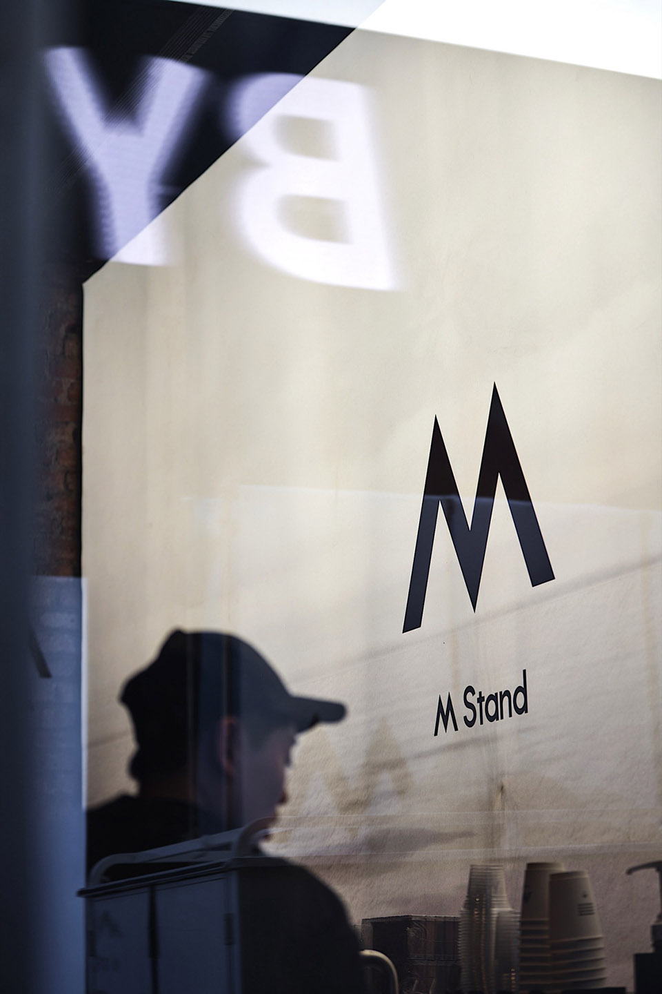 M stand _ Qingdao Silverfish Alley Flagship Store by Balance design - 谷德设计网