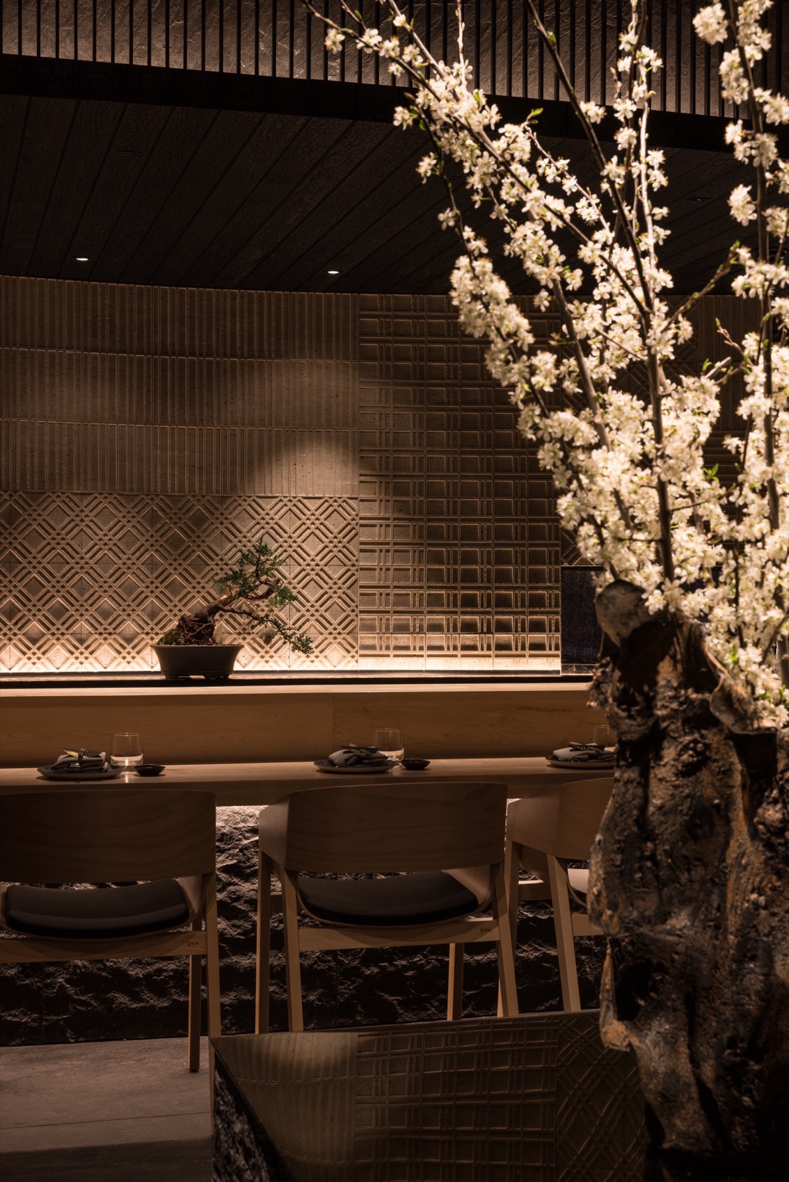 KOTO Japanese Restaurant by odd - 谷德设计网