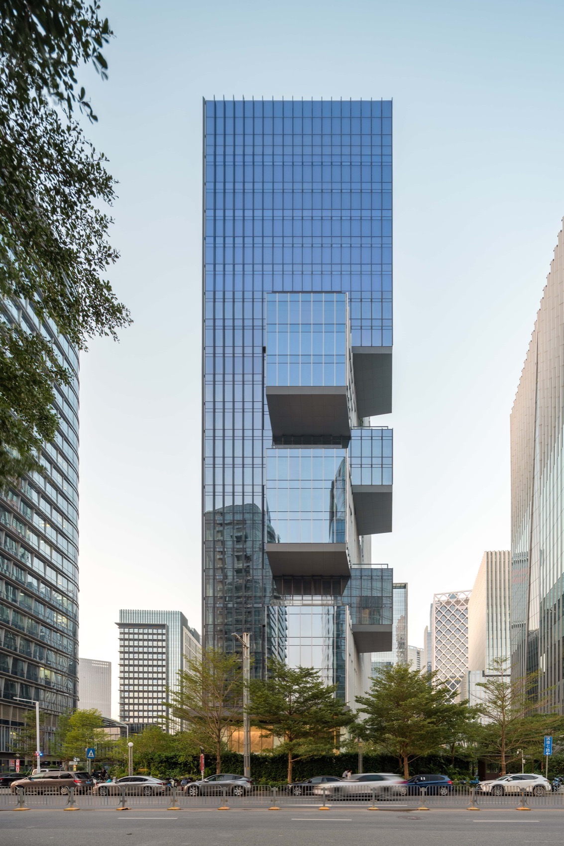 SCT Gulfstream Center by Rocco Design Architects Associates - 谷德设计网