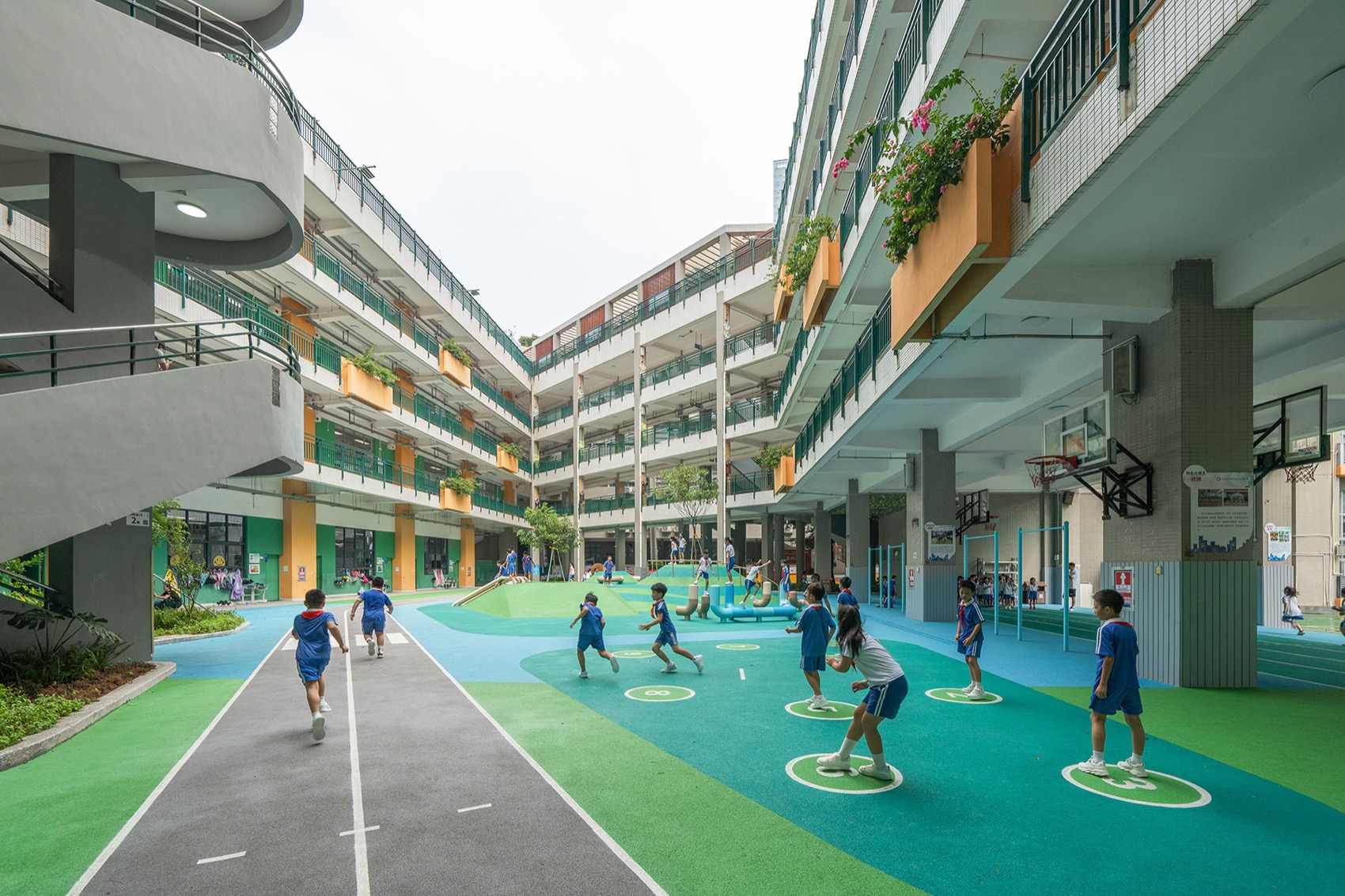 Hyde Primary School Landscape Design by 11ARCHITECTURE - 谷德设计网