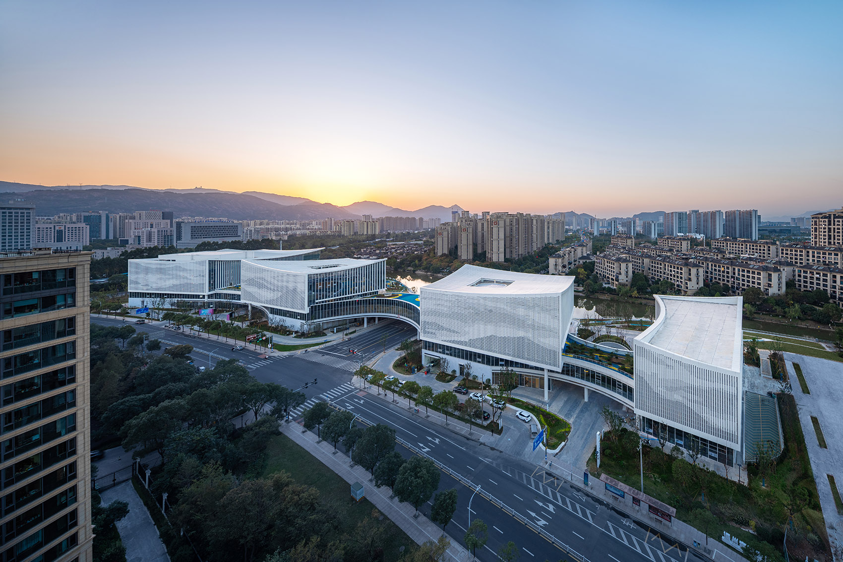 Wenzhou High-tech Cultural Square by TJAD - 谷德设计网