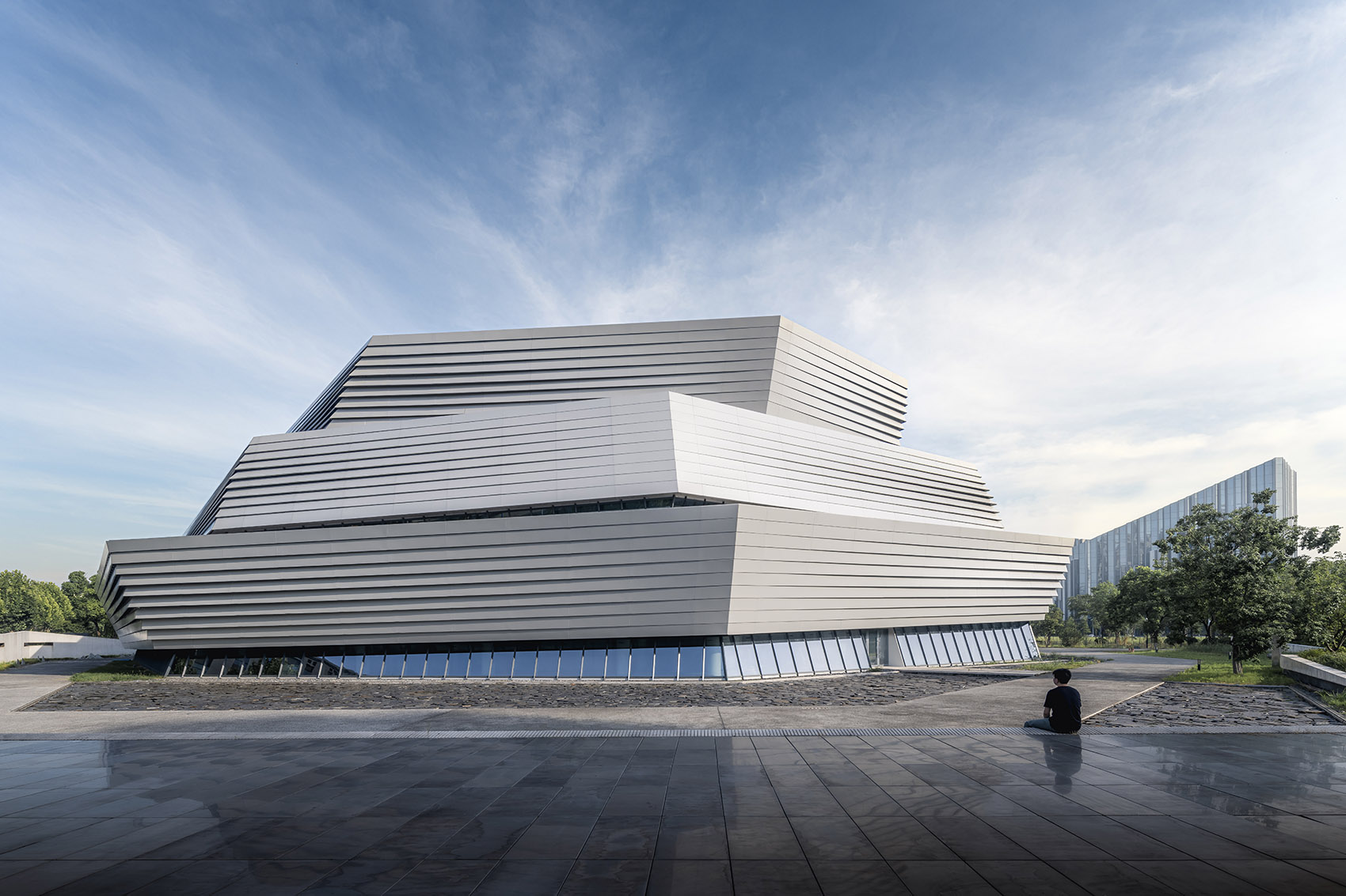 The Cloud Center by CROX - 谷德设计网