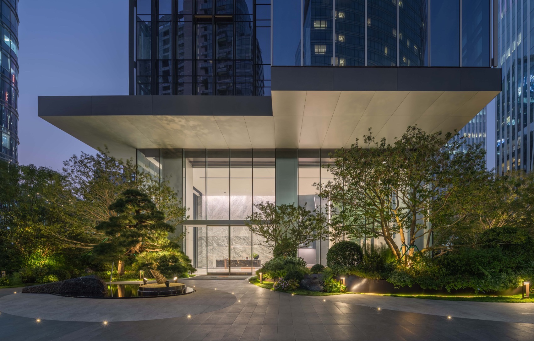 SCT Gulfstream Center by Rocco Design Architects Associates - 谷德设计网