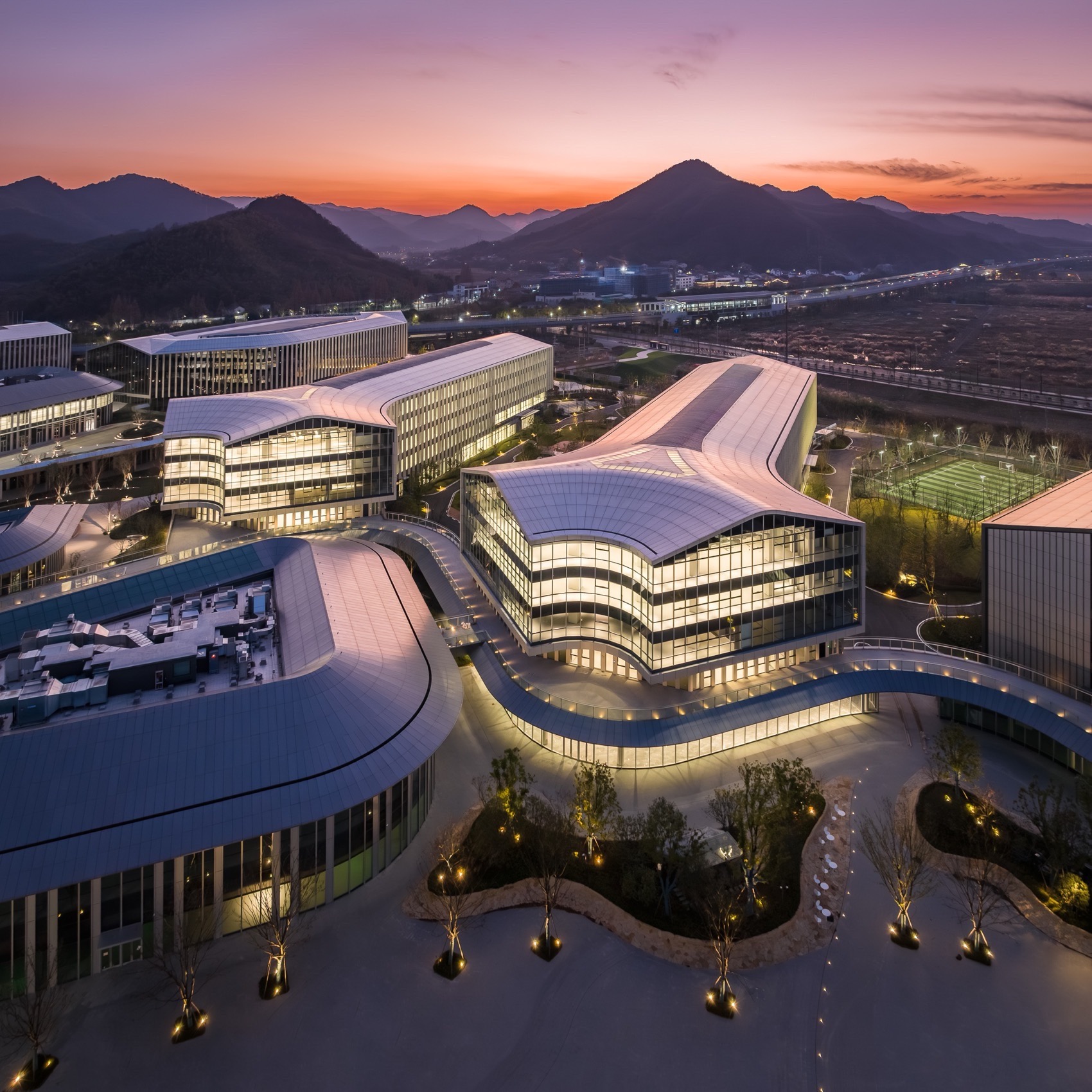 Hangzhou Alibaba DAMO Nanhu Industry Park by Aedas - 谷德设计网