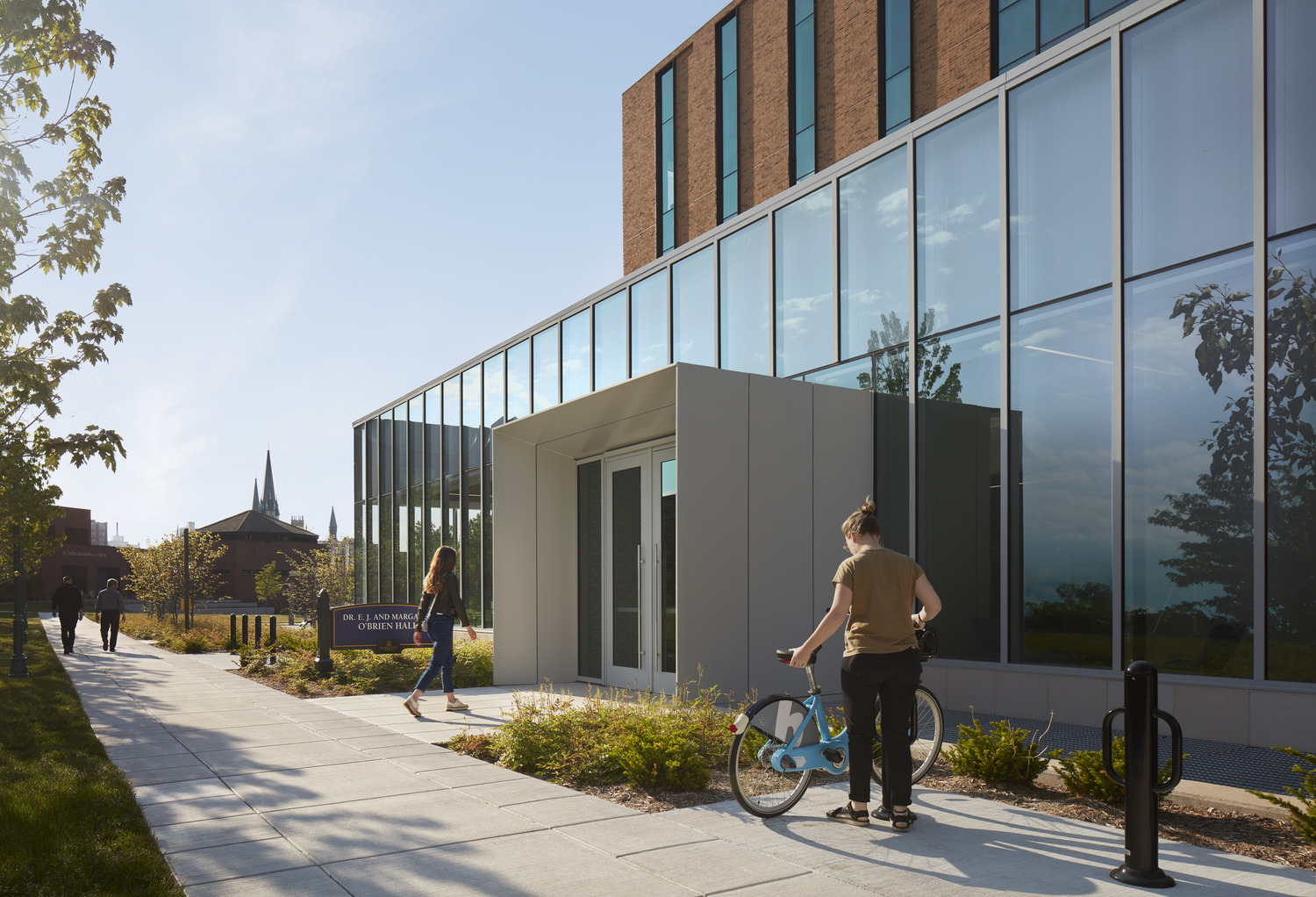 O’Brien Hall College of Business Administration by BNIM Workshop ...