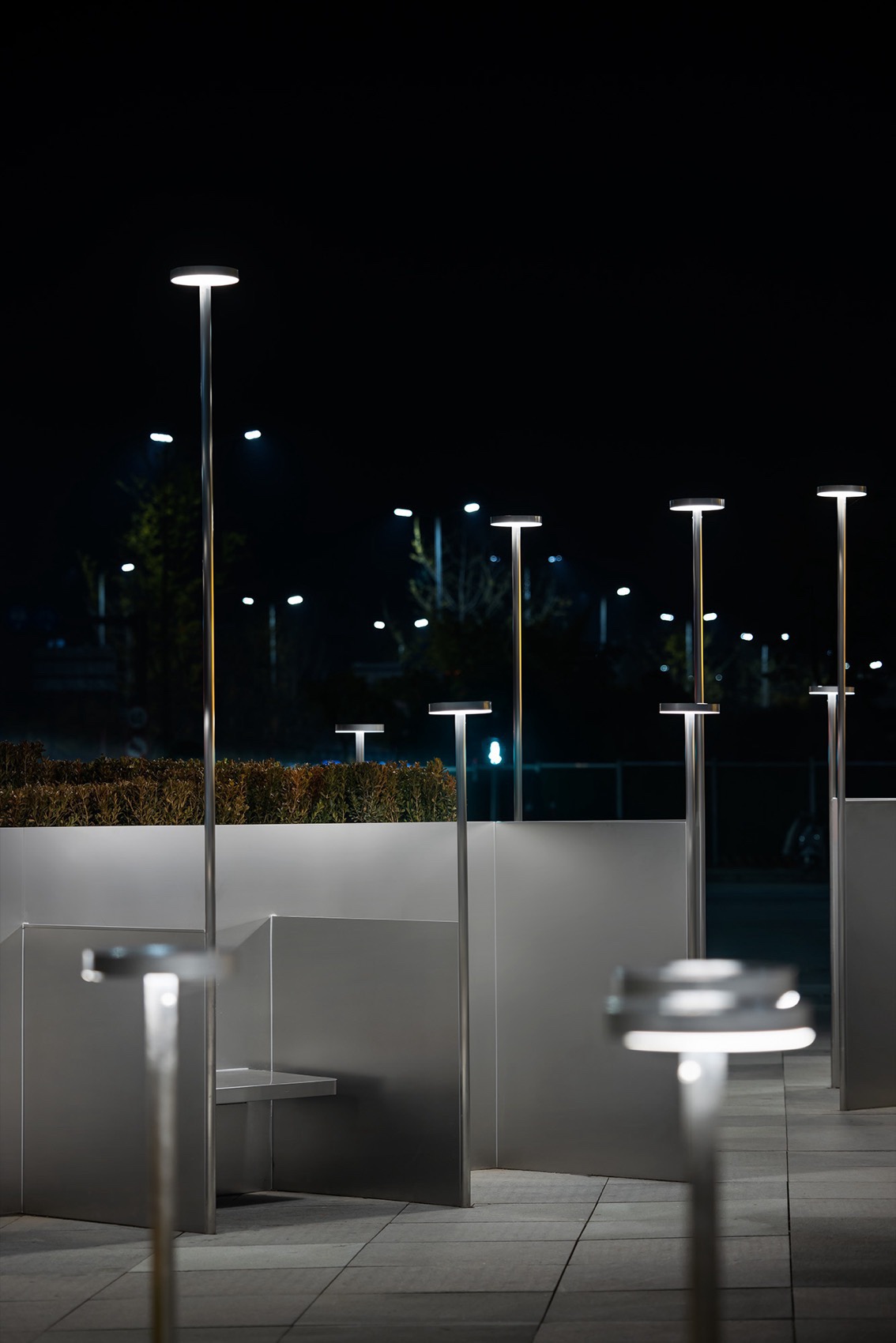 Nanyang Wanyue City Square & Sculptures by One Plus Partnership - 谷德设计网
