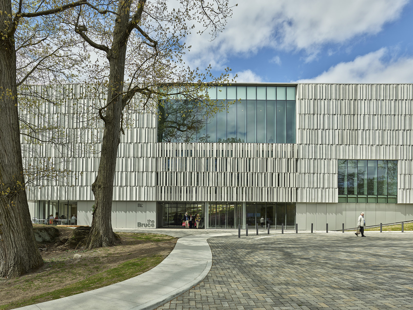 Bruce Museum renovation by EskewDumezRipple - 谷德设计网