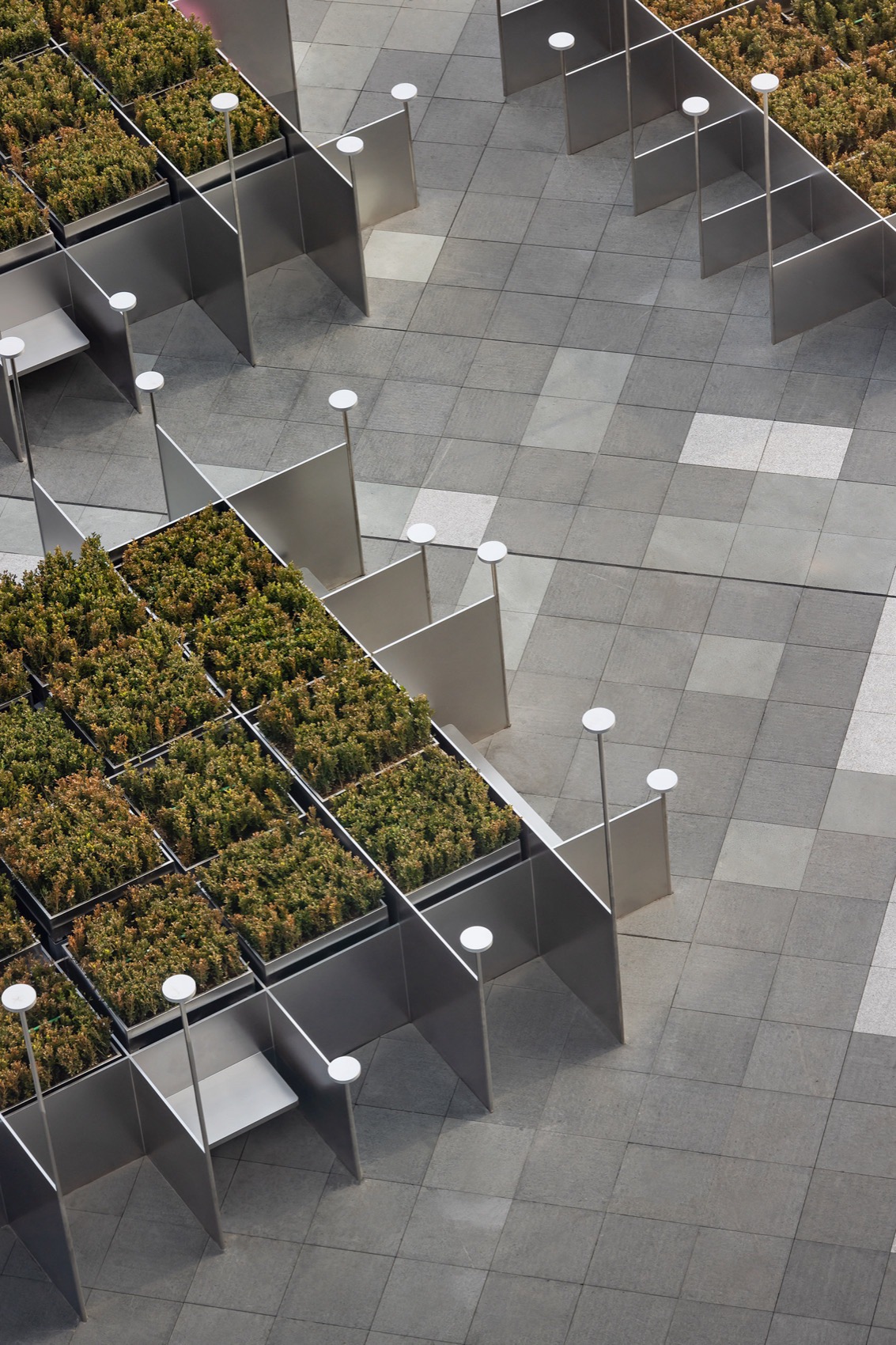 Nanyang Wanyue City Square & Sculptures by One Plus Partnership - 谷德设计网
