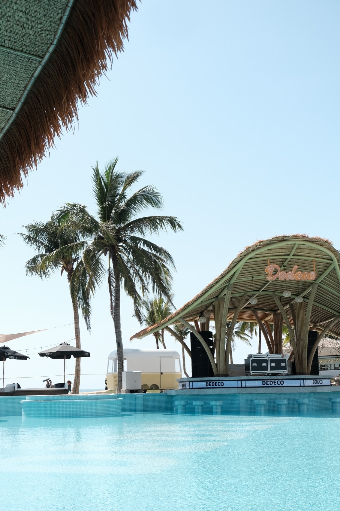 DEDECO Beach Club by Basistudio - 谷德设计网