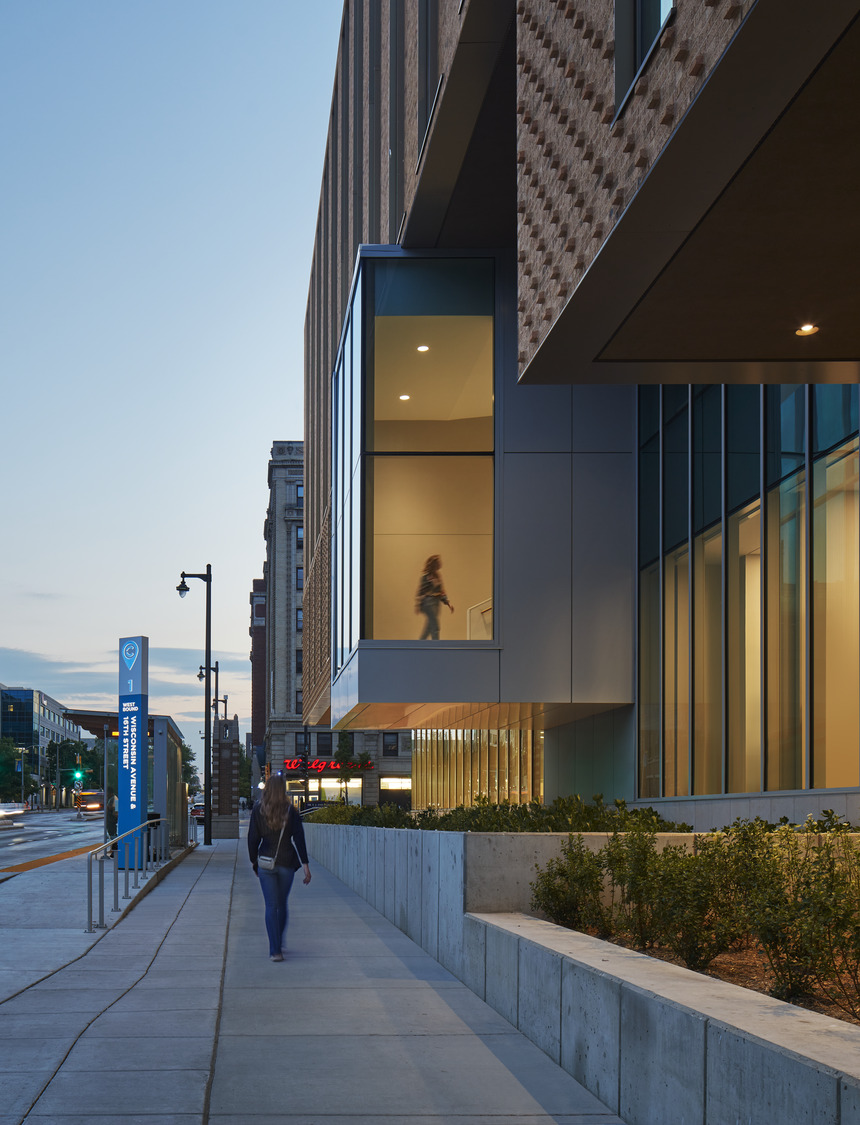 O’Brien Hall College of Business Administration by BNIM Workshop ...