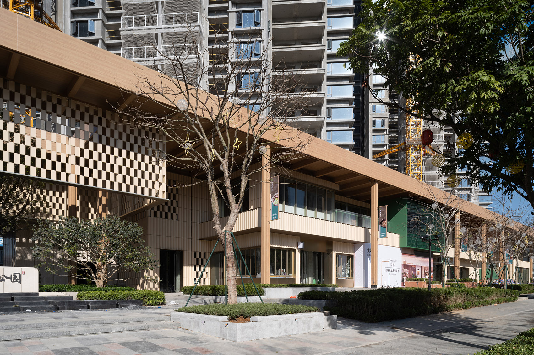 Guangzhou Huangpu New Town Center by CLOU architects - 谷德设计网