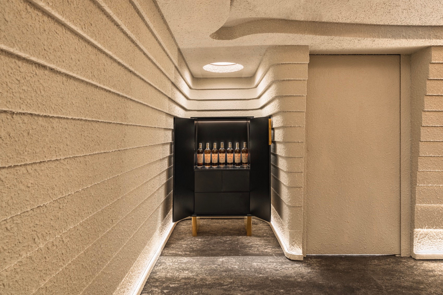 Bar Kar by Spacemen Studio - 谷德设计网