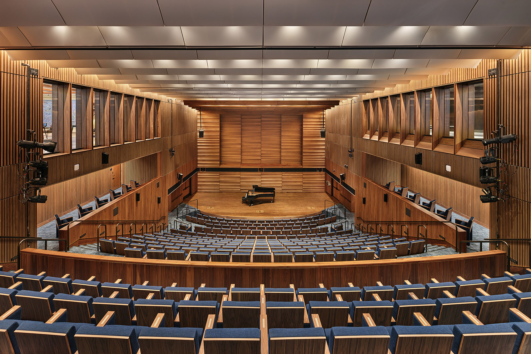 The Johns Hopkins University Bloomberg Center by Rockwell Group - 谷德设计网