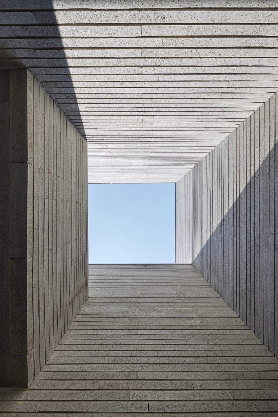 Rift House by LJL Architects & 2K1 Architecture - 谷德设计网