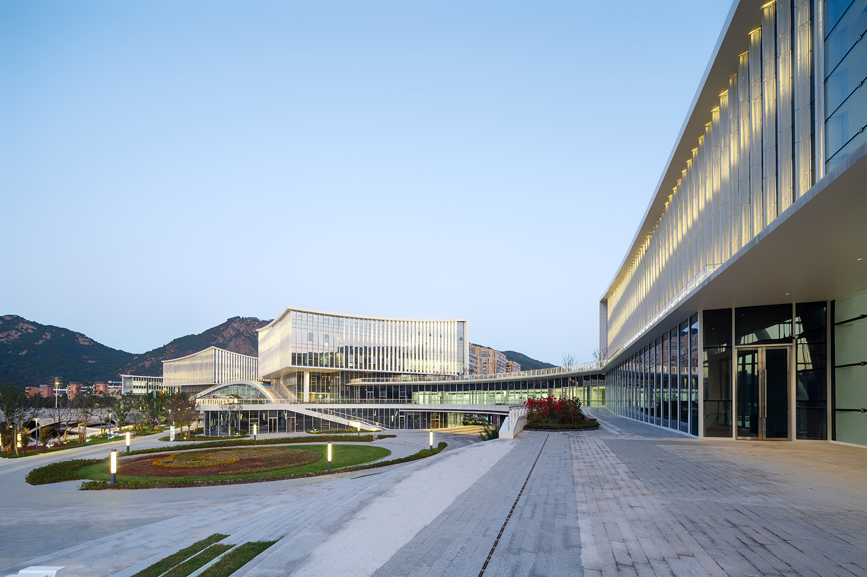 Wenzhou High-tech Cultural Square by TJAD - 谷德设计网