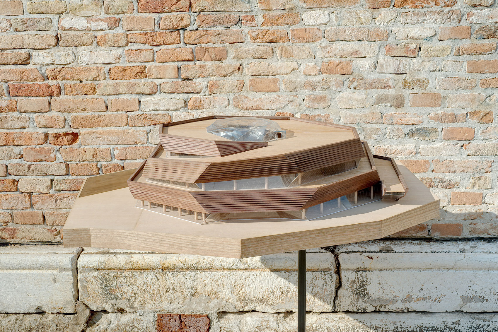 The Cloud Center by CROX - 谷德设计网